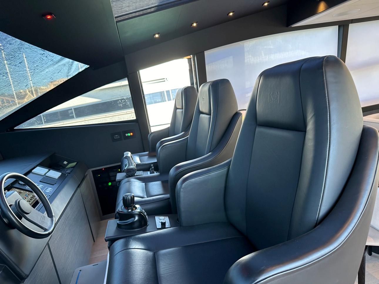 2021 Cruiser Pershing for sale - YachtWorld