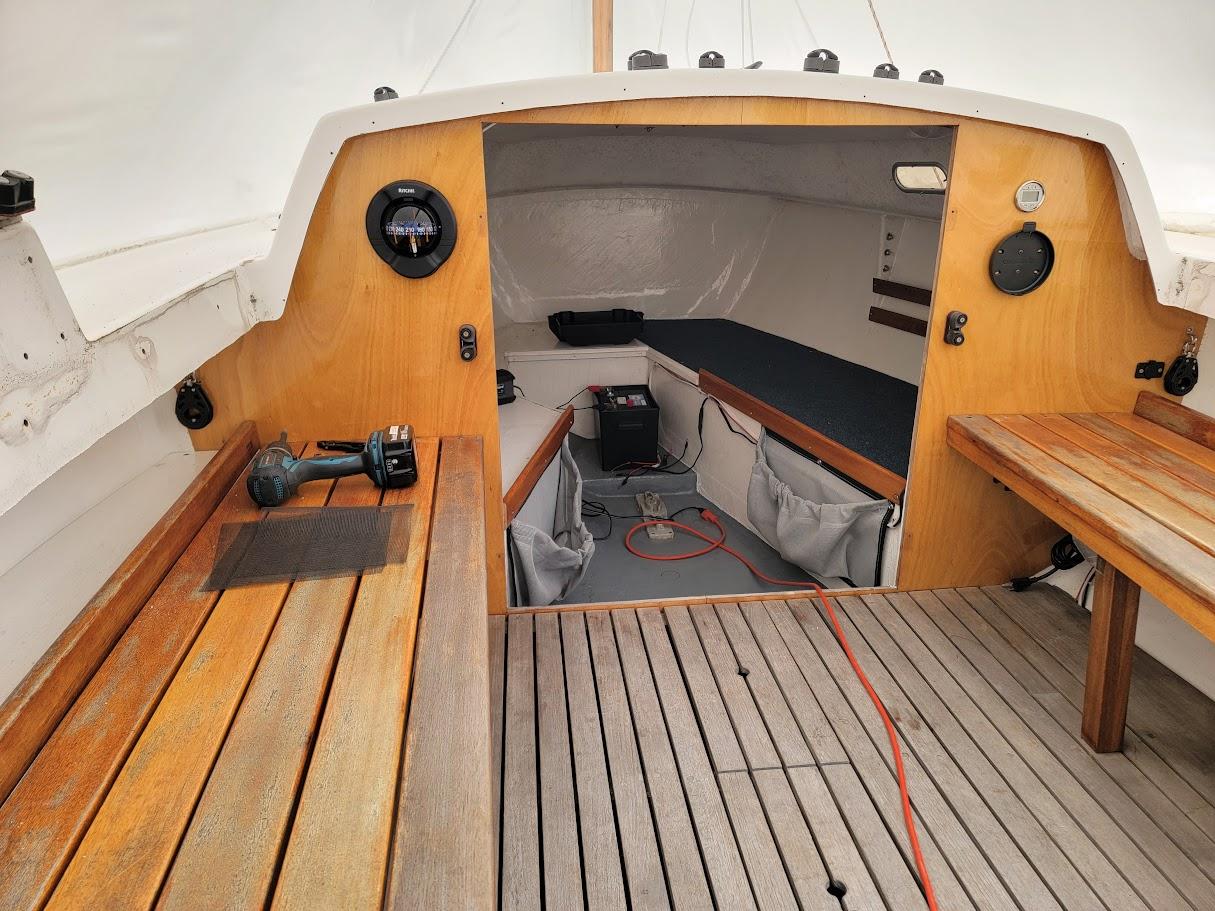 1966 Pearson Ensign nicely restored classic Daysailorit myytävät - YachtWorld