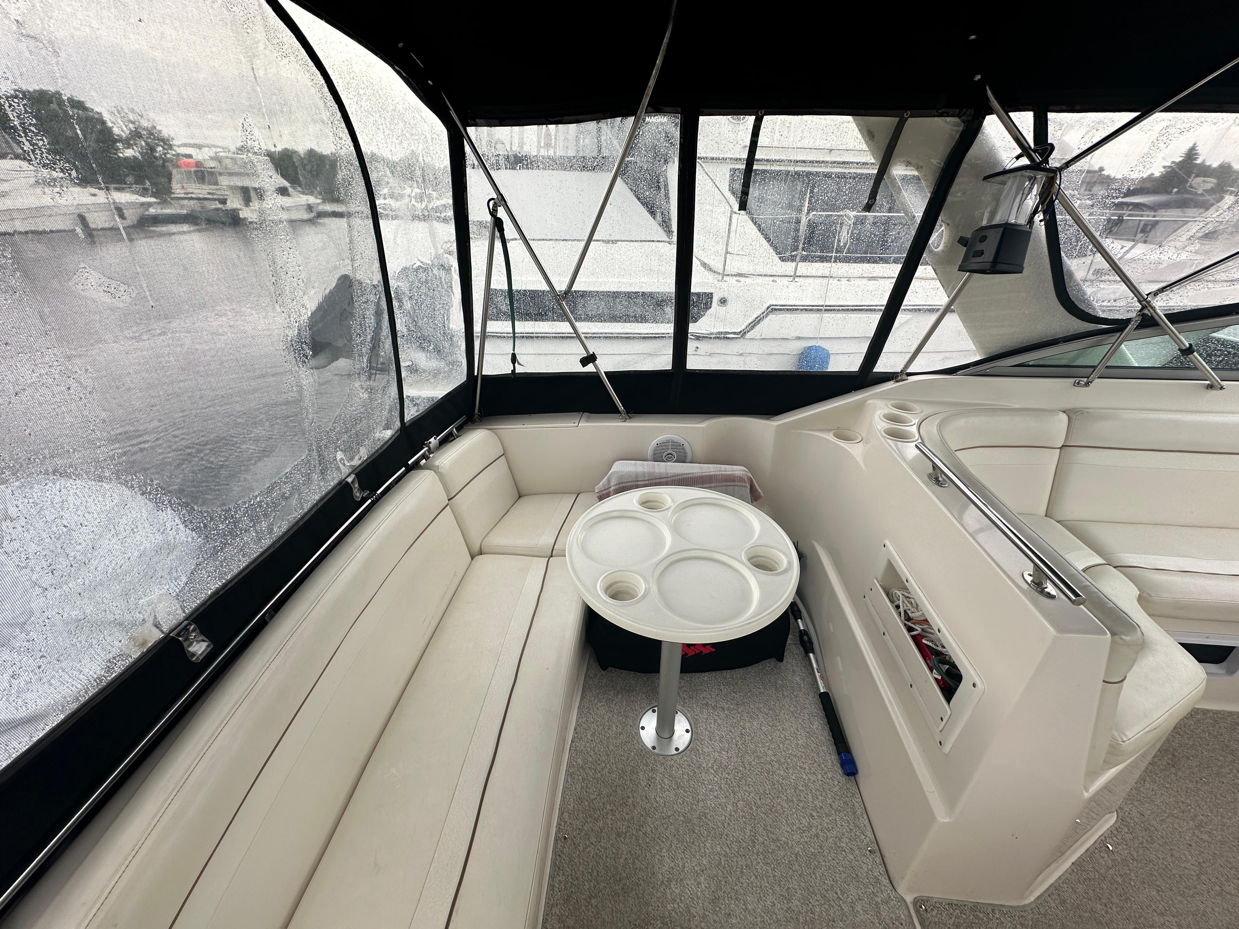 2003 Rinker Fiesta Vee 270 Cruiser for sale - YachtWorld