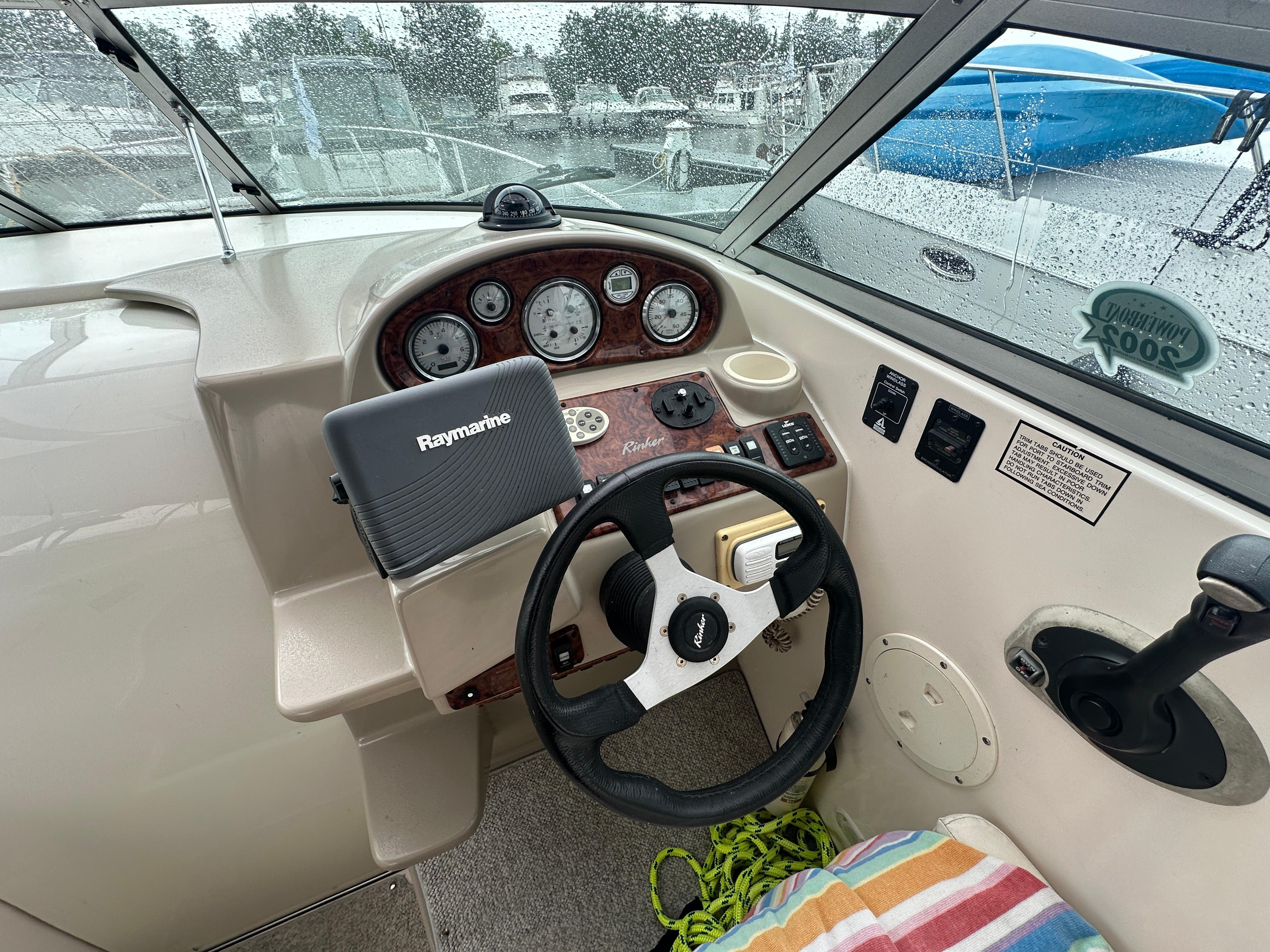 2003 Rinker Fiesta Vee 270 Cruiser for sale - YachtWorld