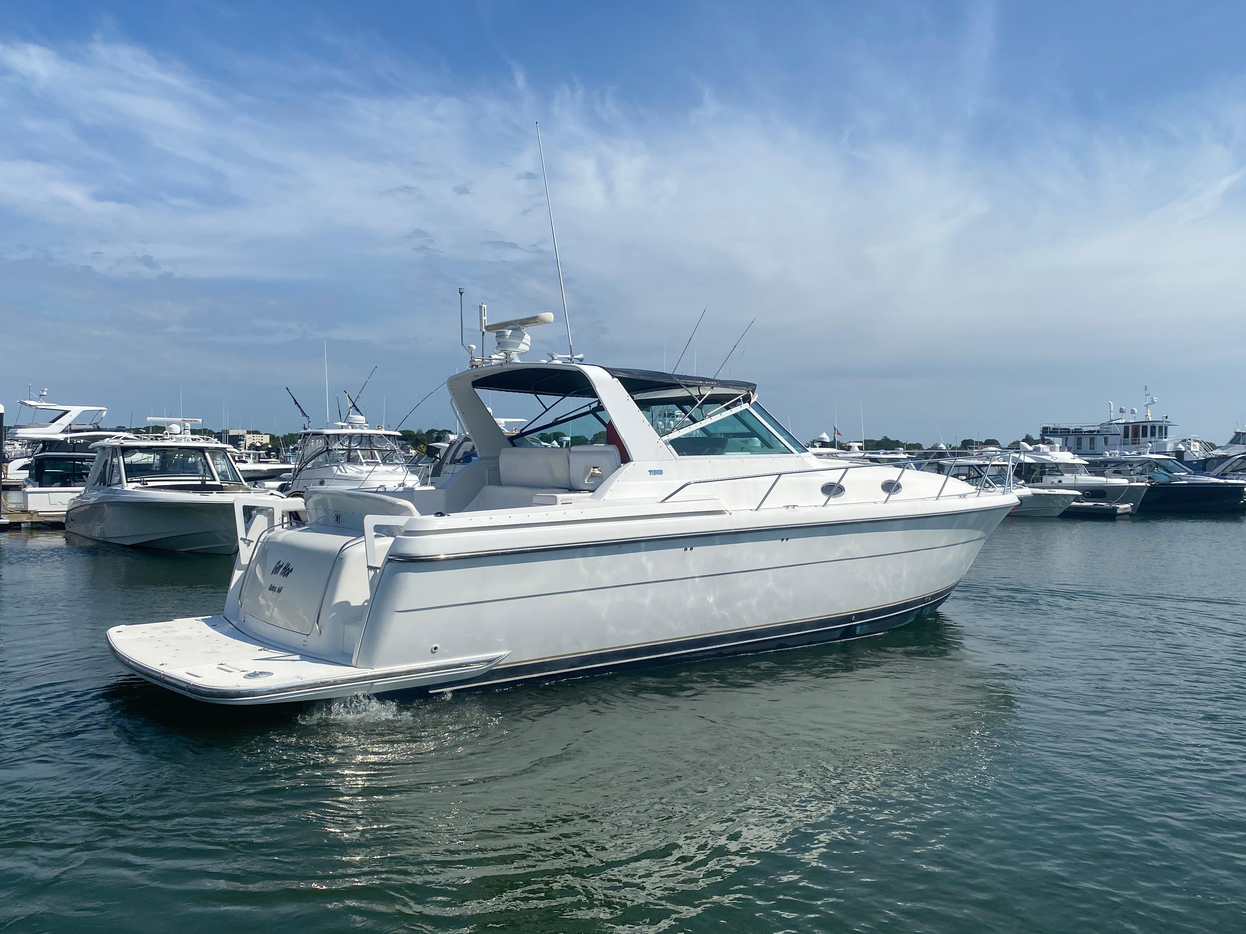 2001 Tiara Yachts 4000 Express Express Cruiser for sale - YachtWorld