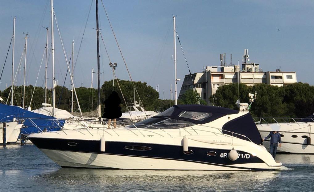 Occasion 2008 Azimut Atlantis 42 XL | Youboat