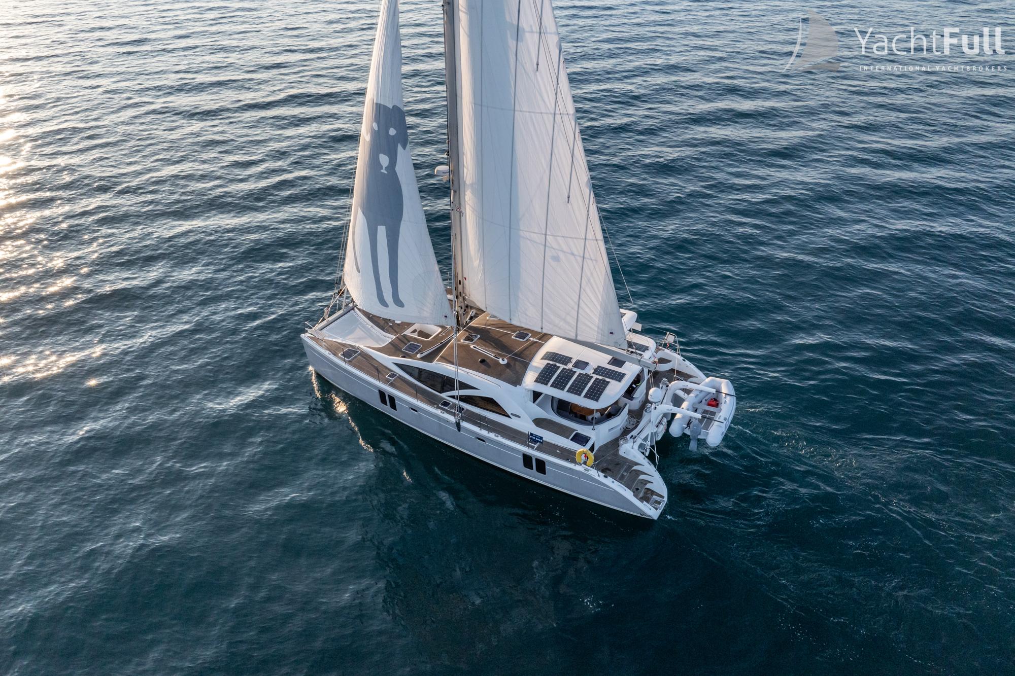 2020 Discovery Bluewater Catamaran for sale - YachtWorld