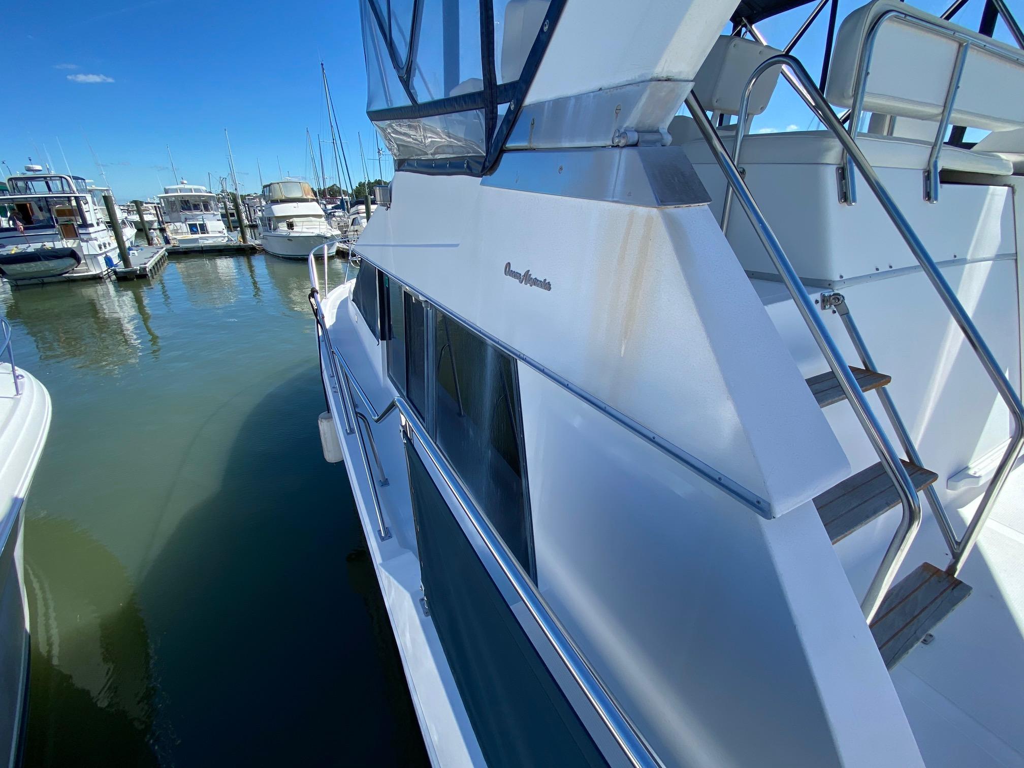 1987 Ocean Alexander 390 Sundeck Aft Cabin for sale - YachtWorld