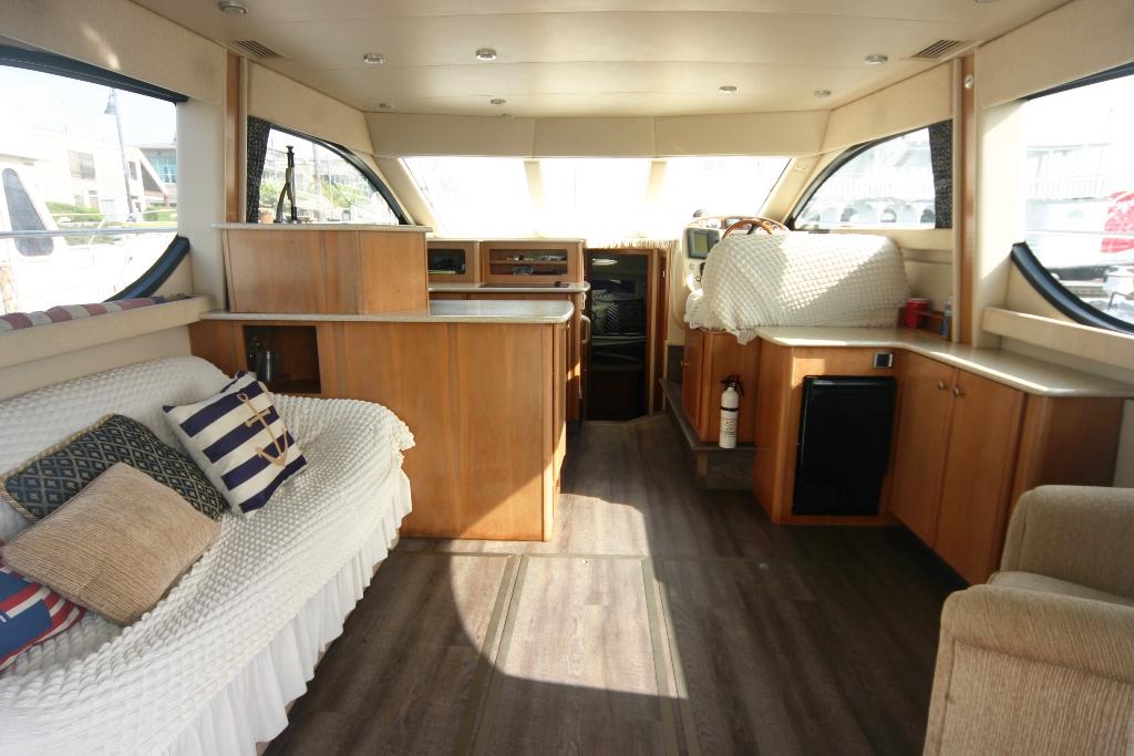 2003 Meridian 381 Sedan Bridge Flybridge for sale - YachtWorld