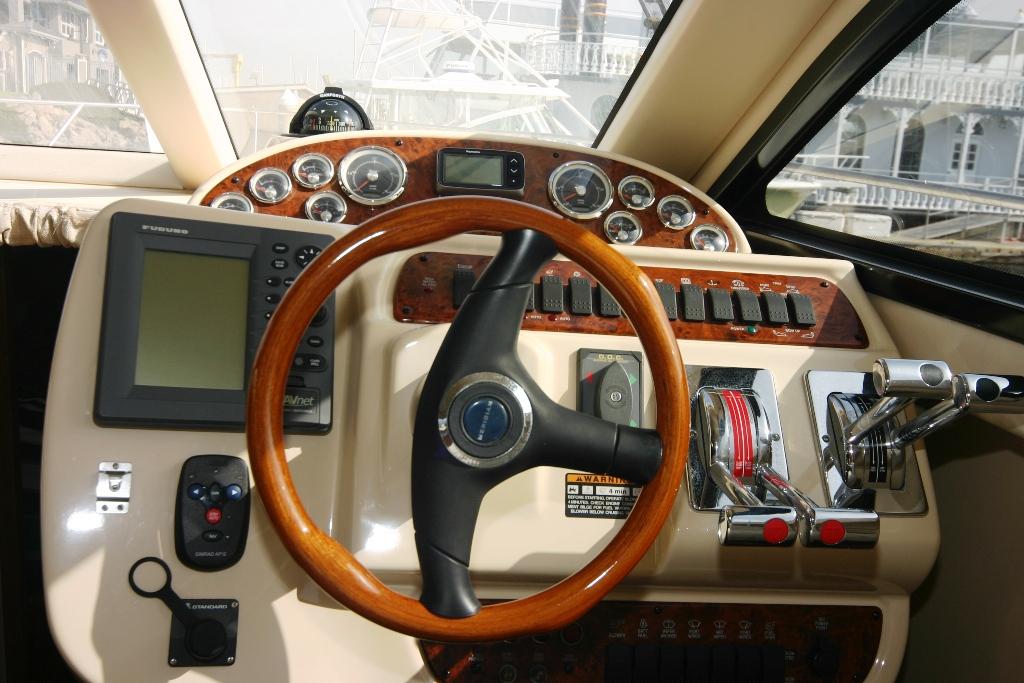 2003 Meridian 381 Sedan Bridge Flybridge for sale - YachtWorld