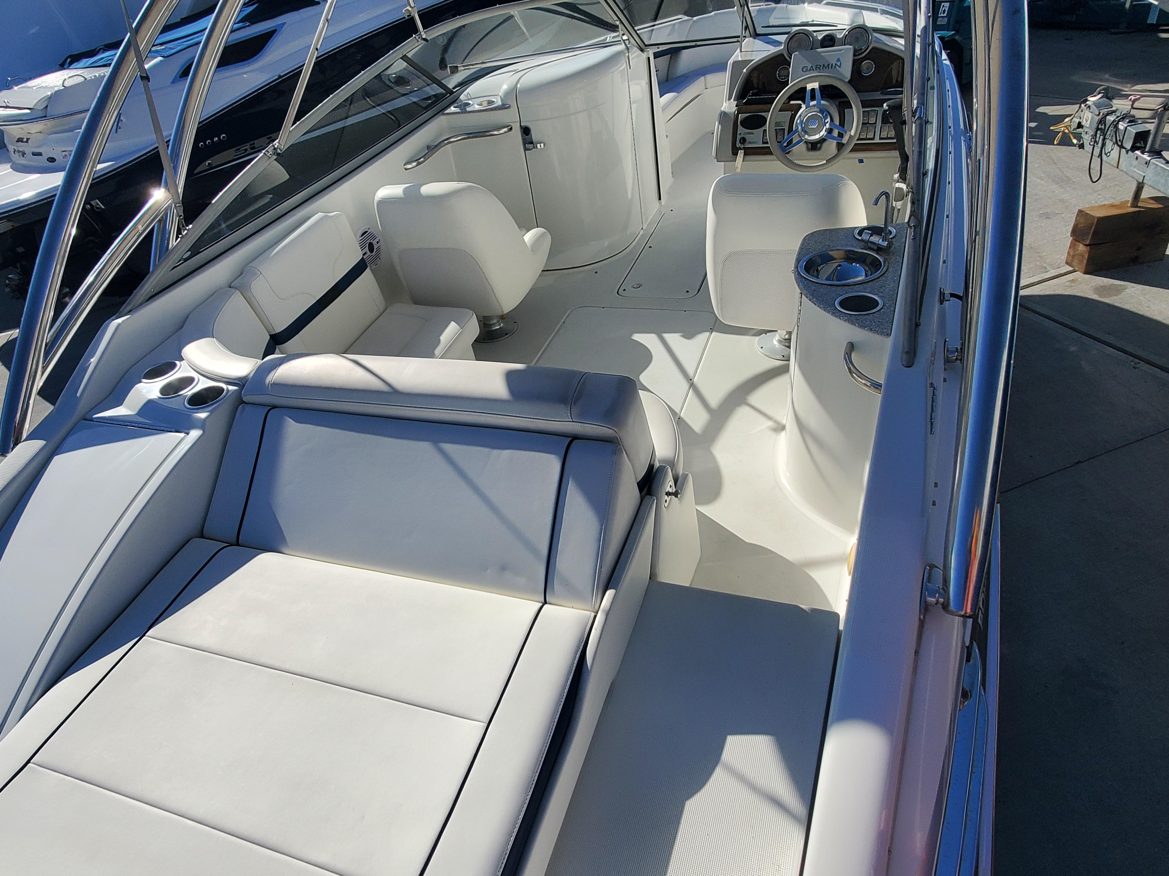 2005 Formula 240 Bowrider Runabout for sale - YachtWorld