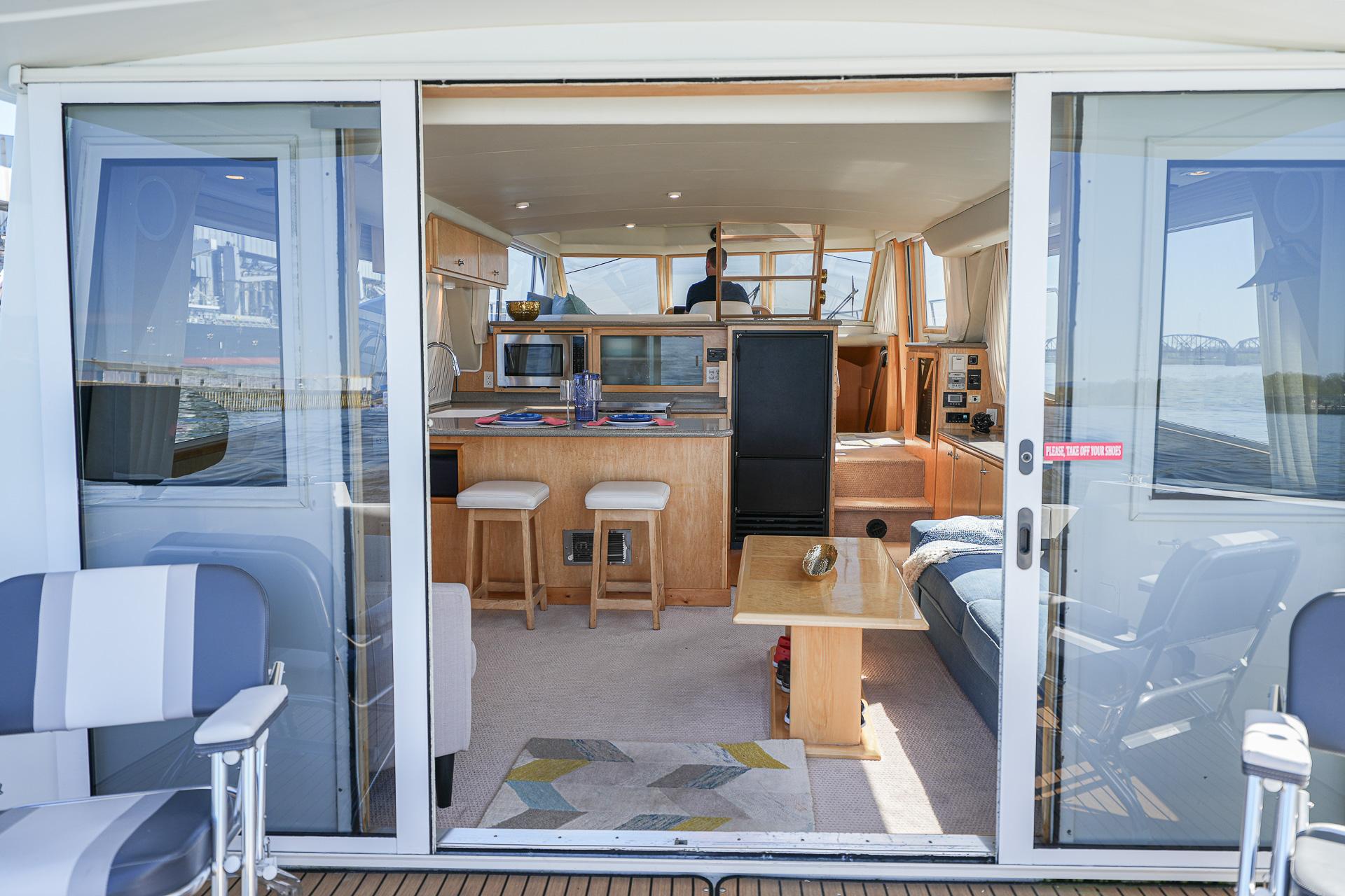 1999 Navigator 5300 Pilothouse for sale - YachtWorld