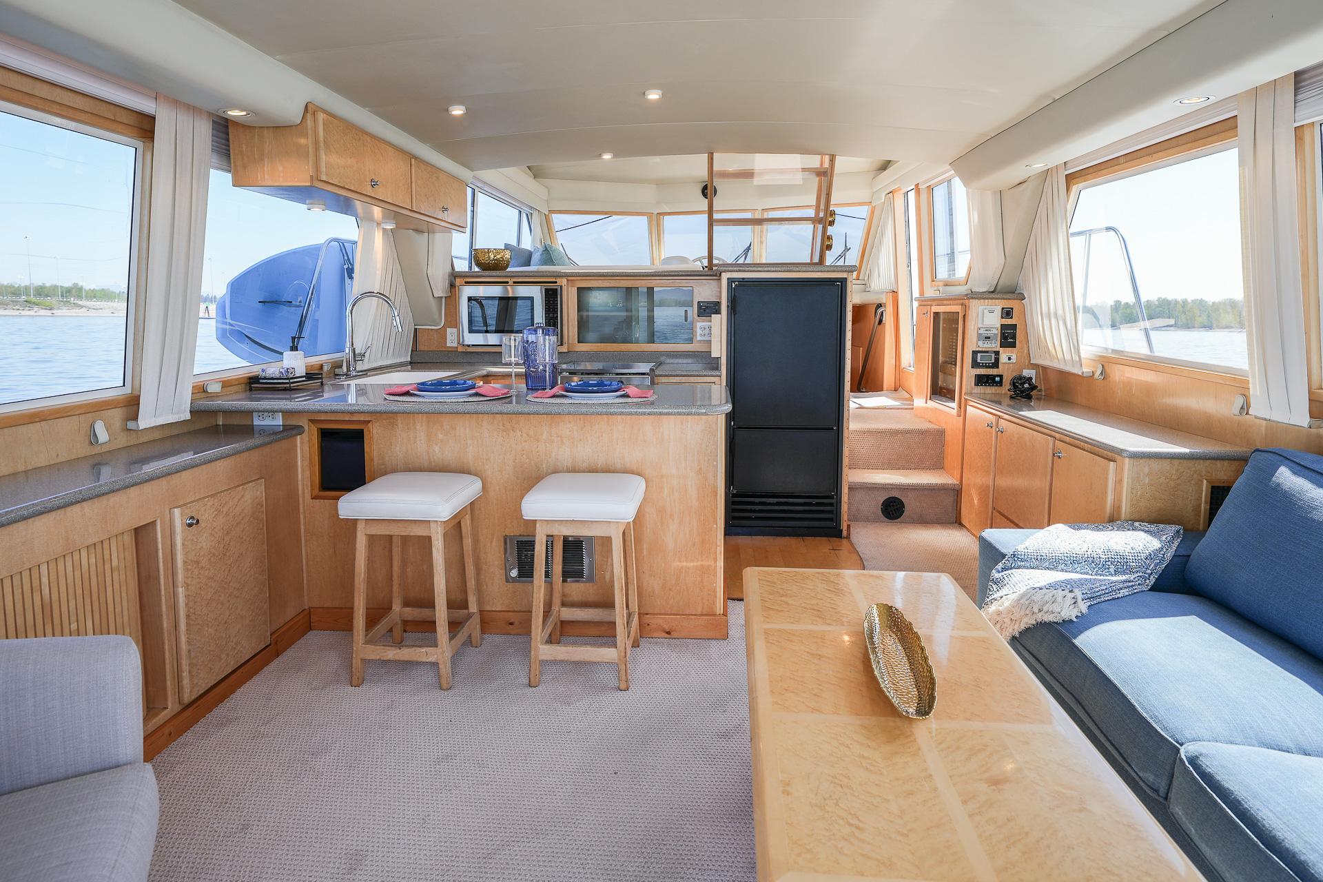 1999 Navigator 5300 Pilothouse for sale - YachtWorld