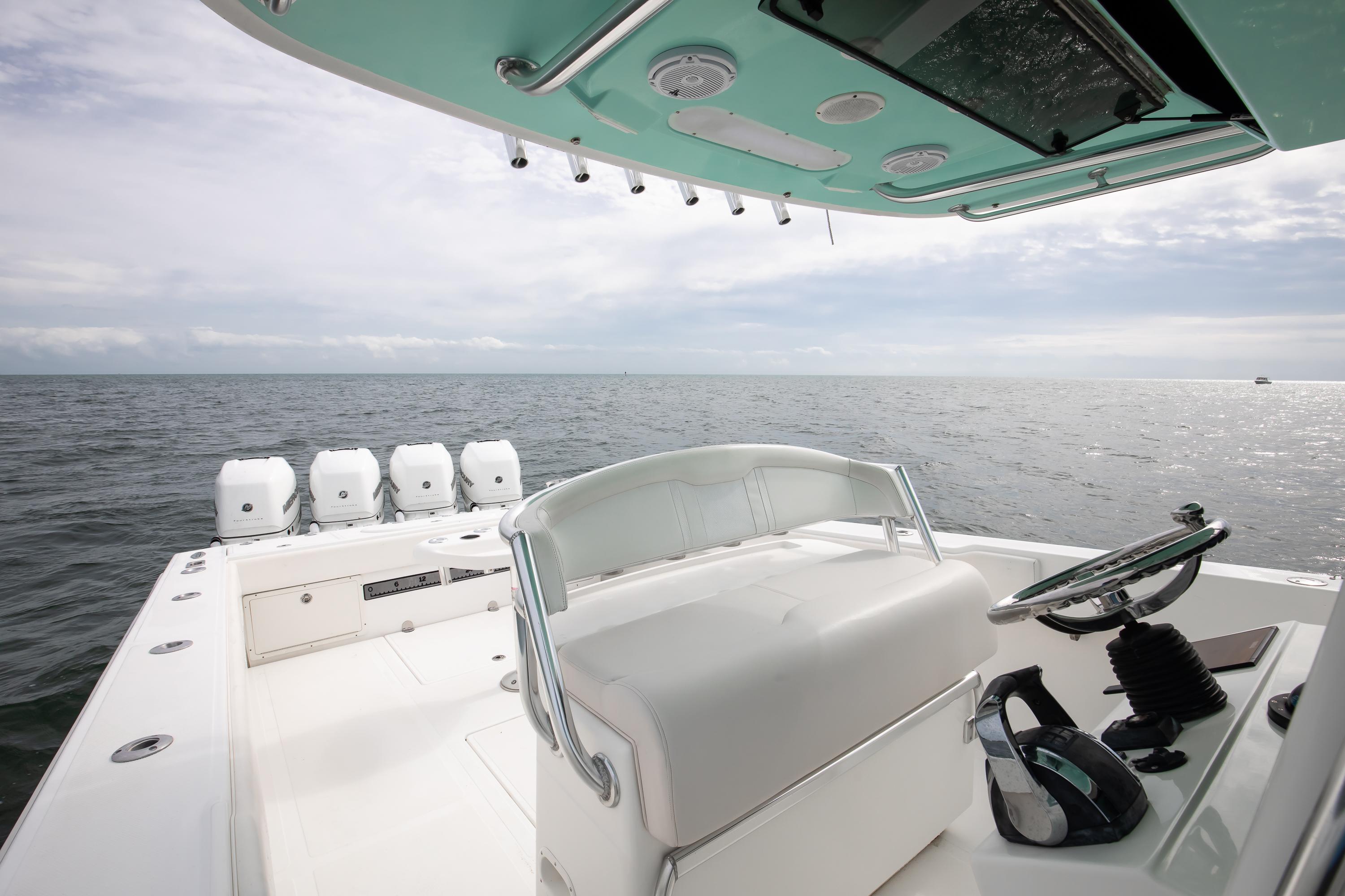 2006 Venture 39 Center Console Center Console for sale - YachtWorld