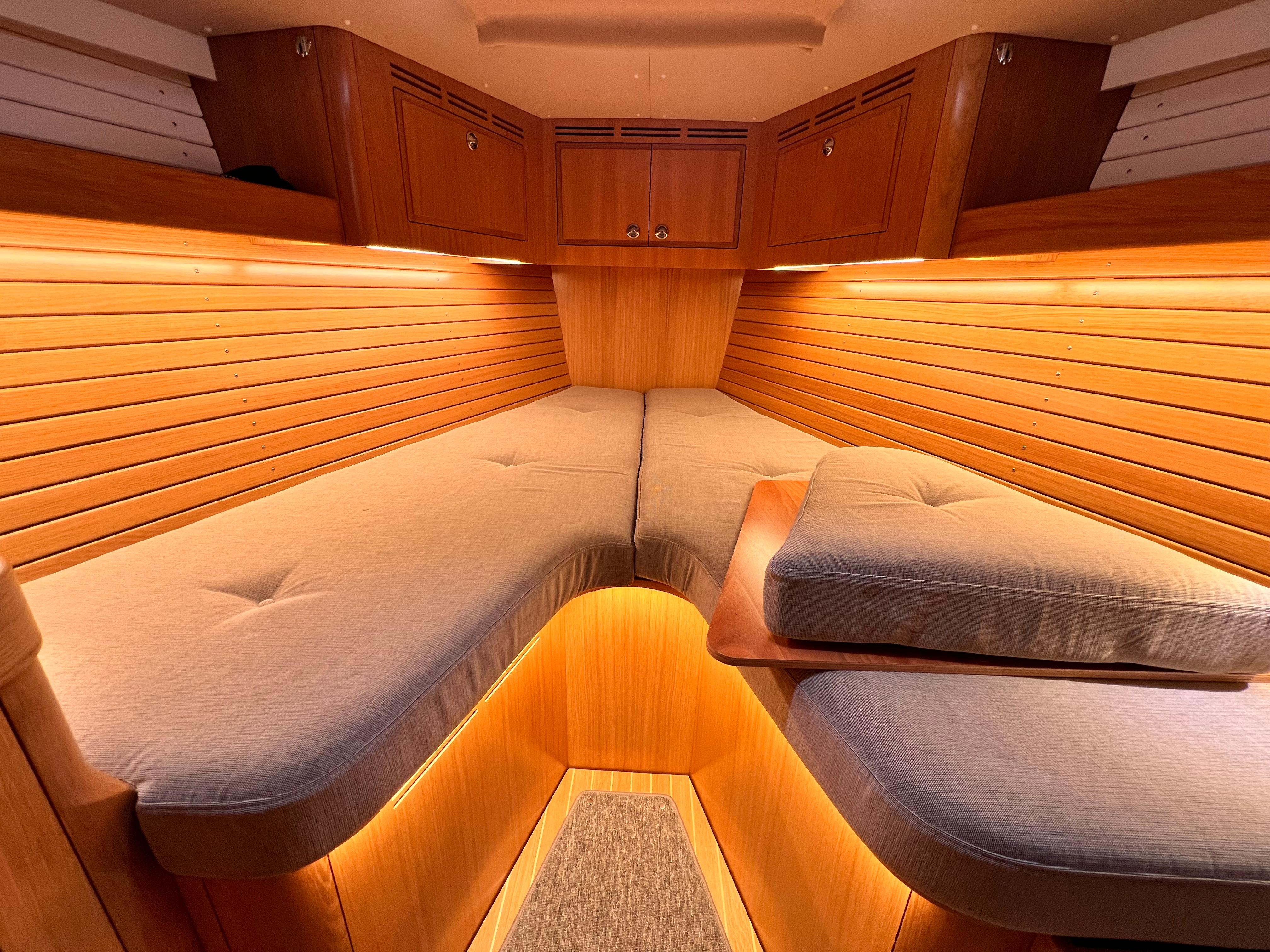 2020 Hallberg-Rassy 412 Cruiser for sale - YachtWorld