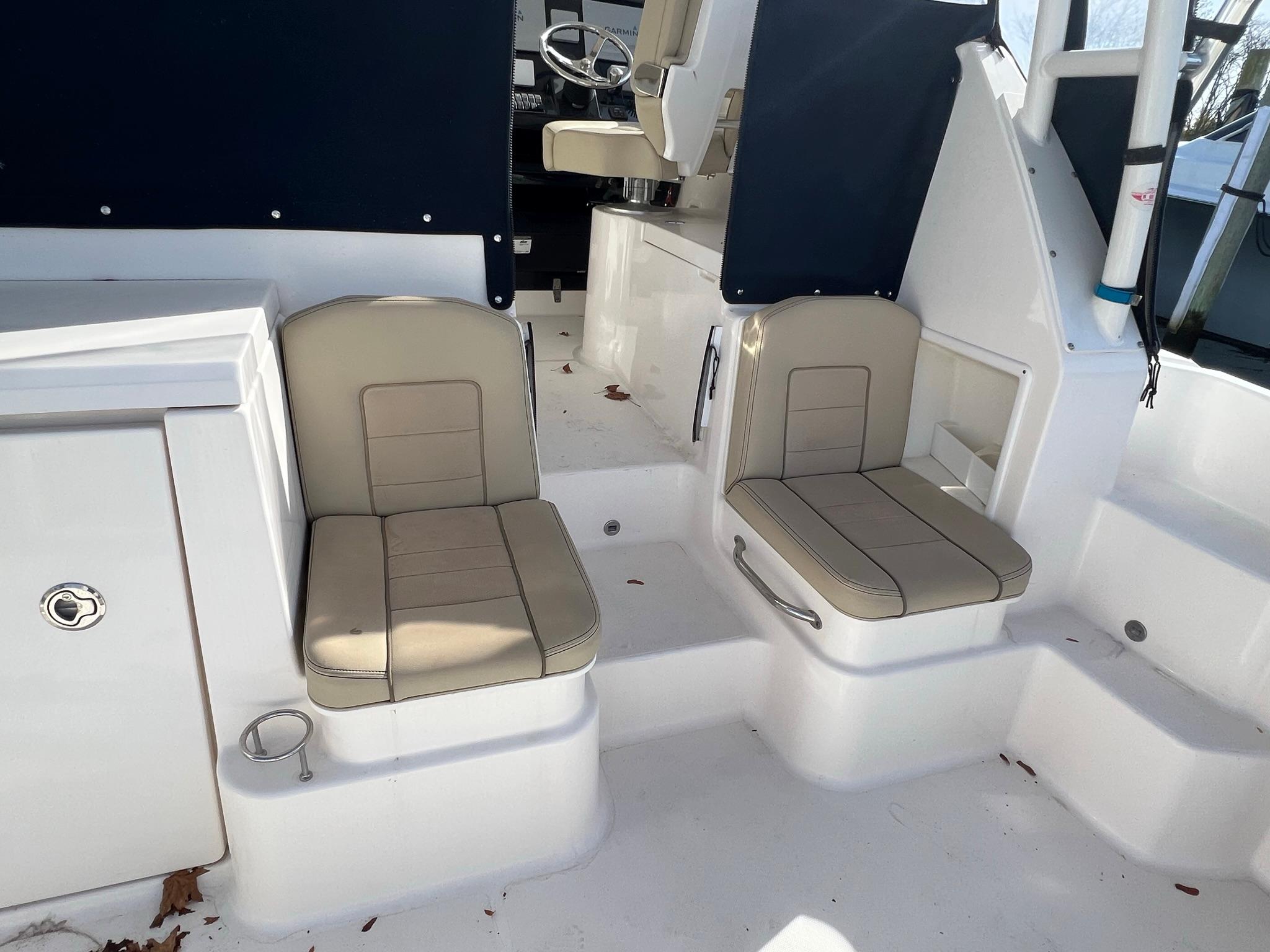 2016 Pursuit OS 355 Offshore Walkaround for sale - YachtWorld