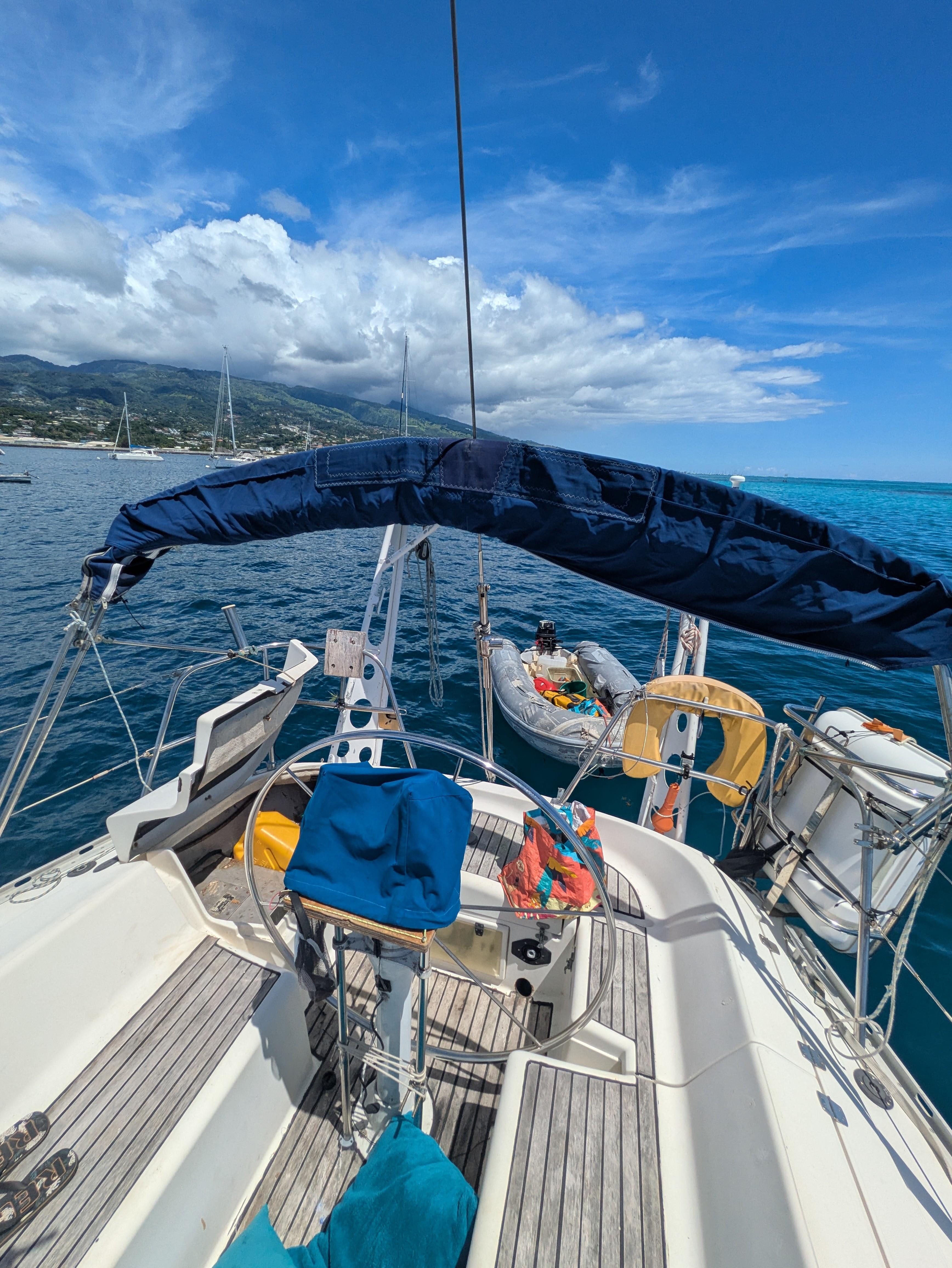 1988 Jeanneau Sun Legende 41 Cruiser for sale - YachtWorld