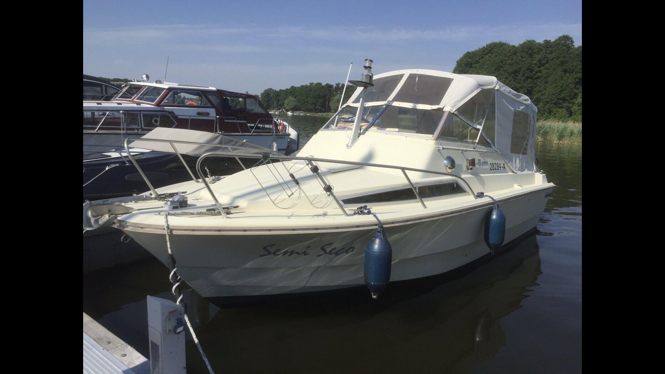 Fjord Weekender 24 7m 1982, Sports Cruiser - Berlin | Boot24