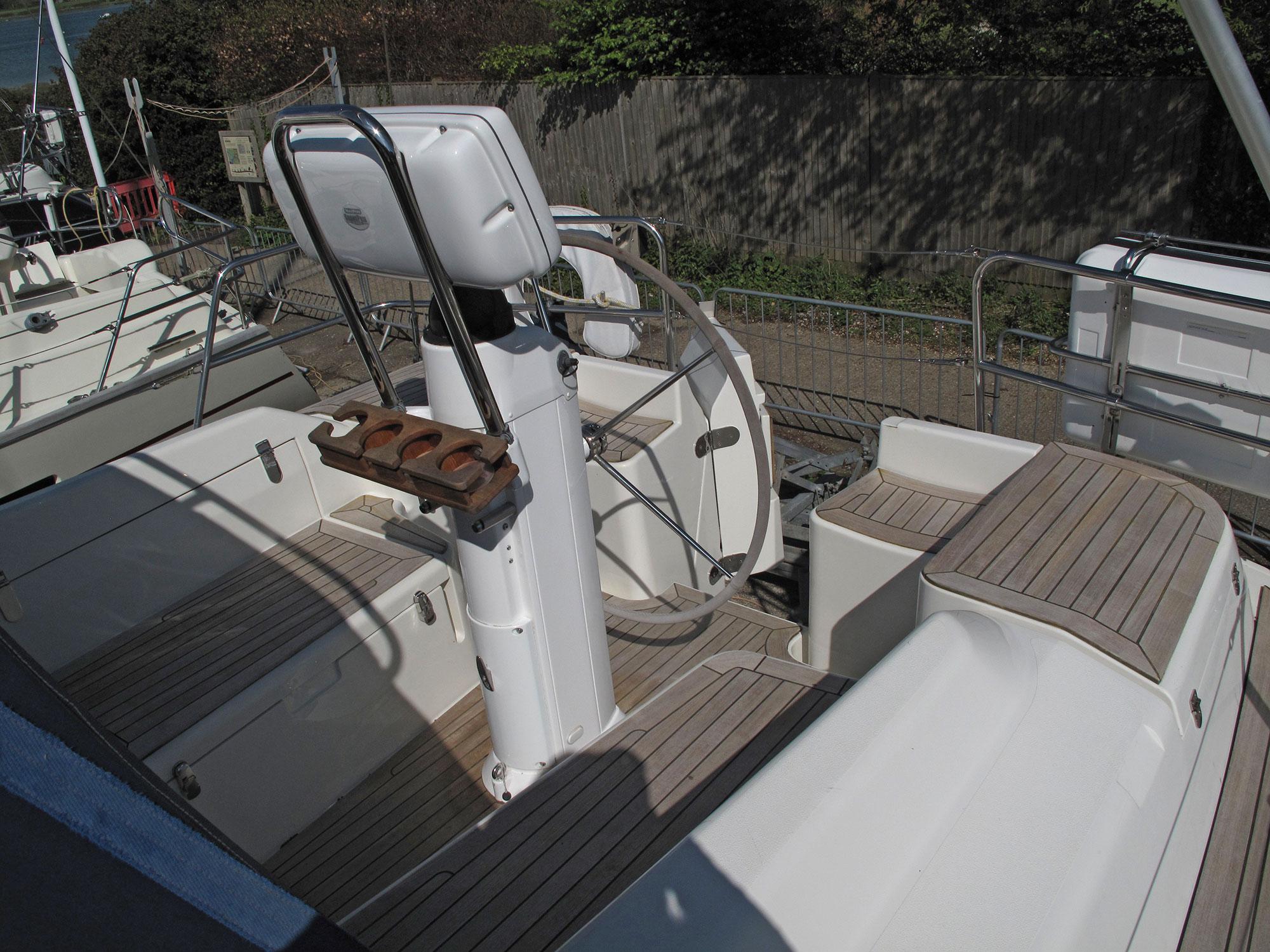 2011 Southerly 32 Cruiser for sale - YachtWorld