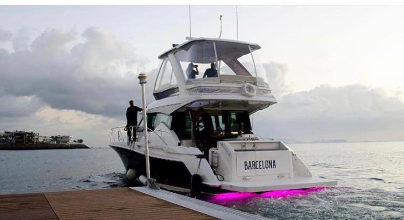 2019 Tiara Yachts F44 Flybridge Flybridge for sale - YachtWorld