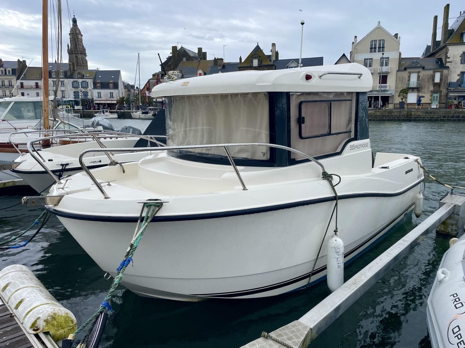 Quicksilver 555 Pilothouse | 2015 | 17ft - 44 - Loire-Atlantique ...