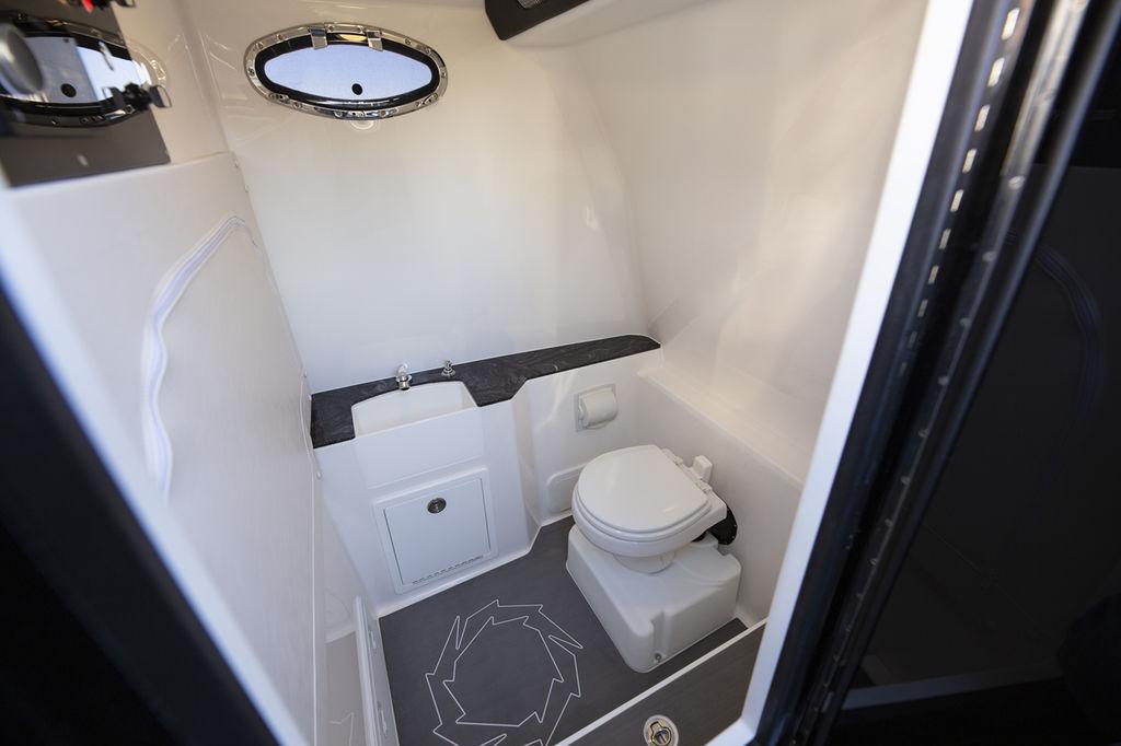 2025 Fountain 32 NX Center Console for sale - YachtWorld