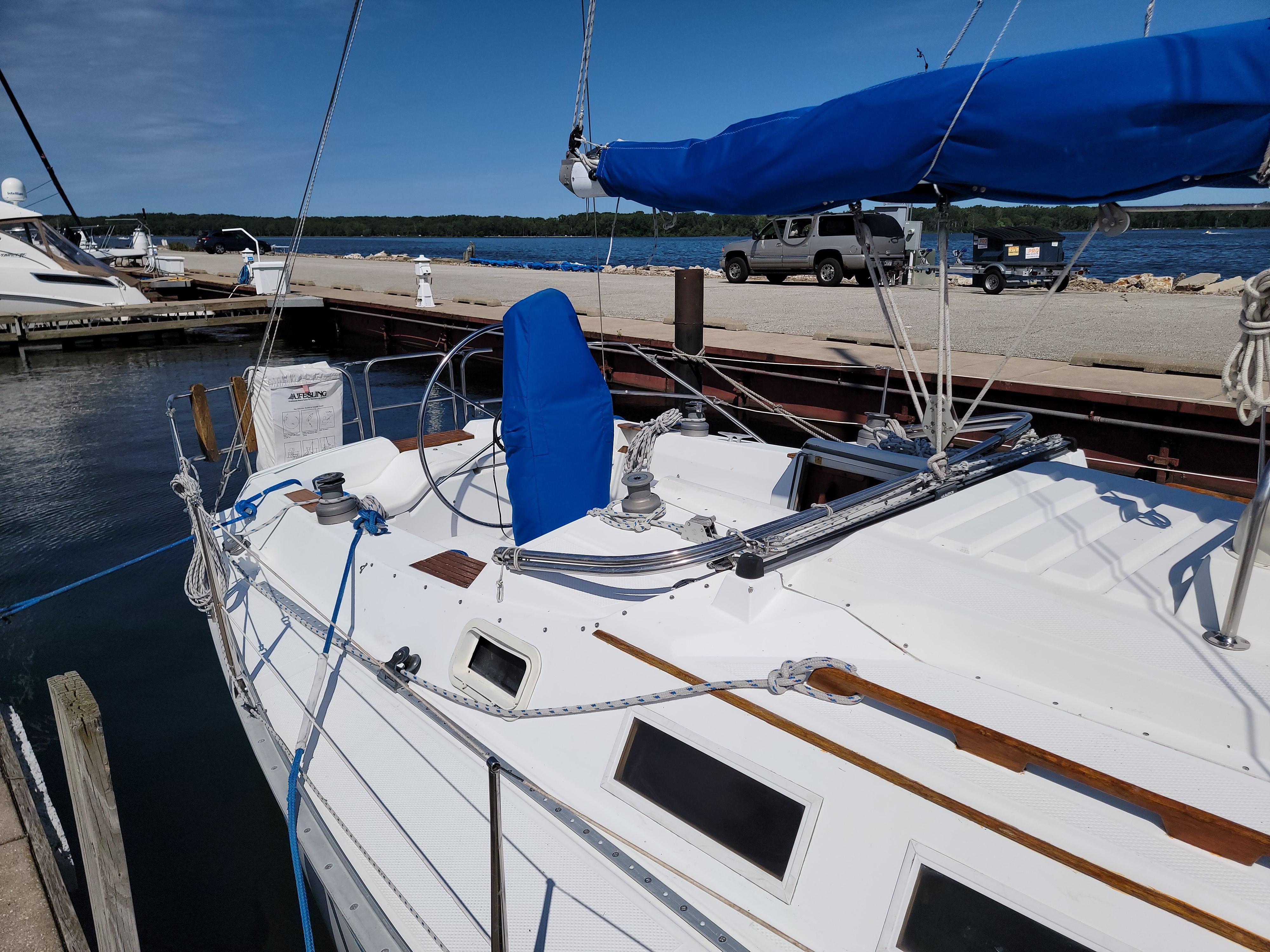 1984 Hunter 34 Sloop for sale - YachtWorld