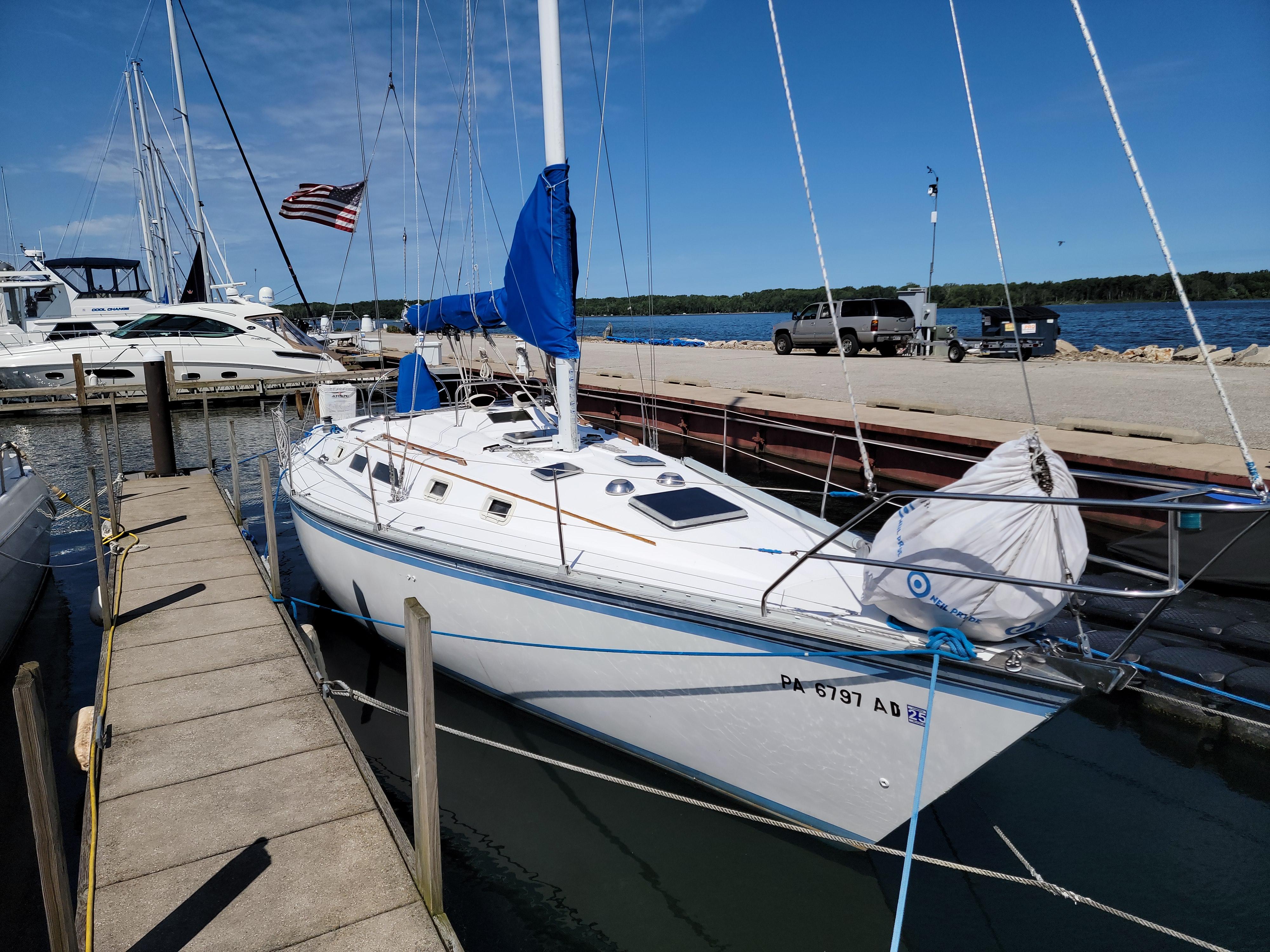 1984 Hunter 34 Sloop for sale - YachtWorld
