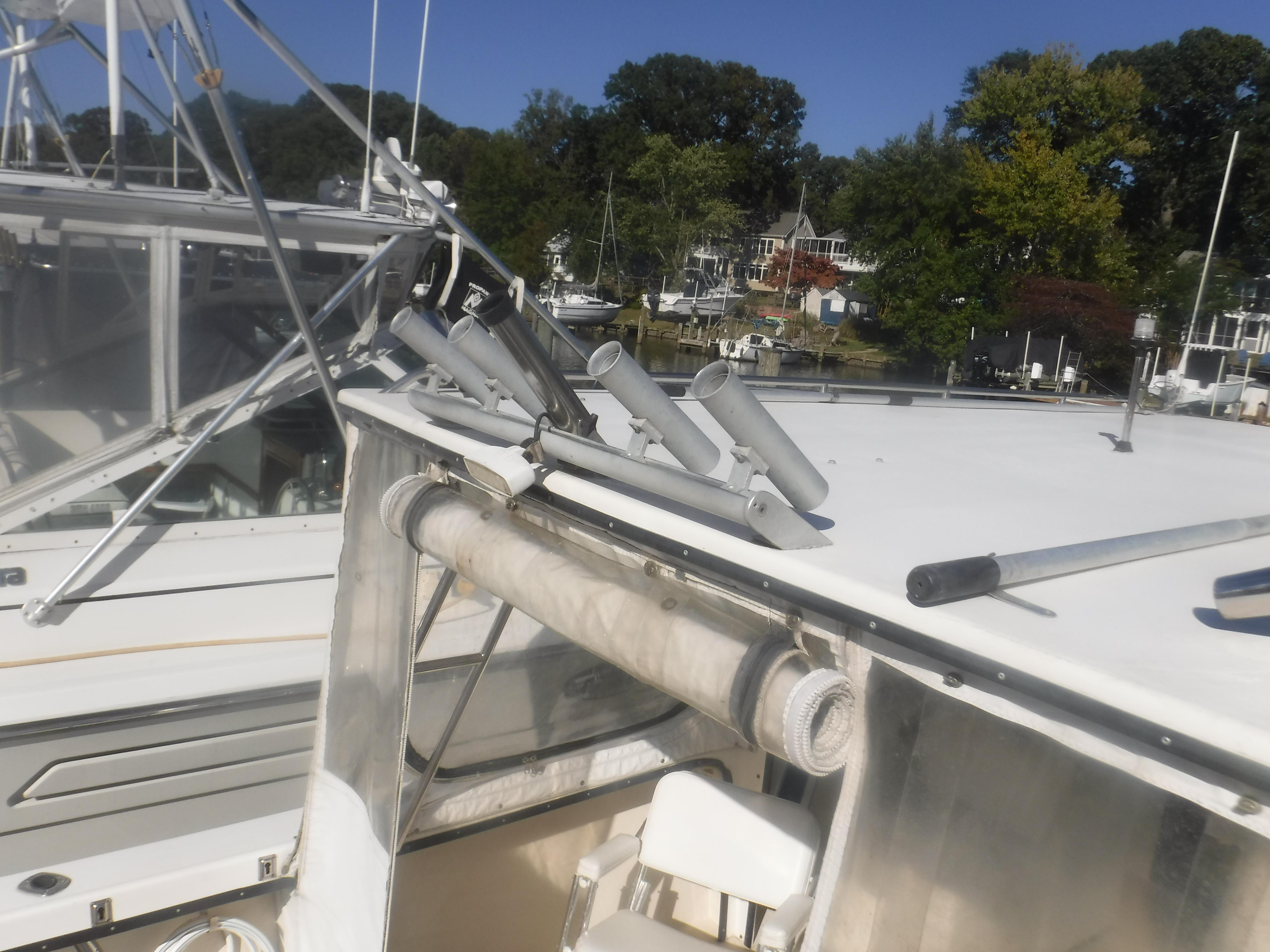 1996 May-Craft 2700 Pilothouse Cabin Pilothouse for sale - YachtWorld