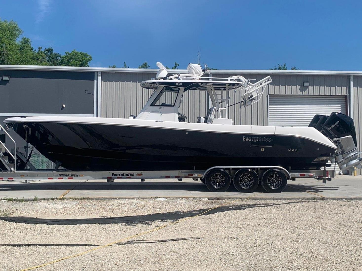 2015 Everglades 355 Tournament Center Console for sale - YachtWorld