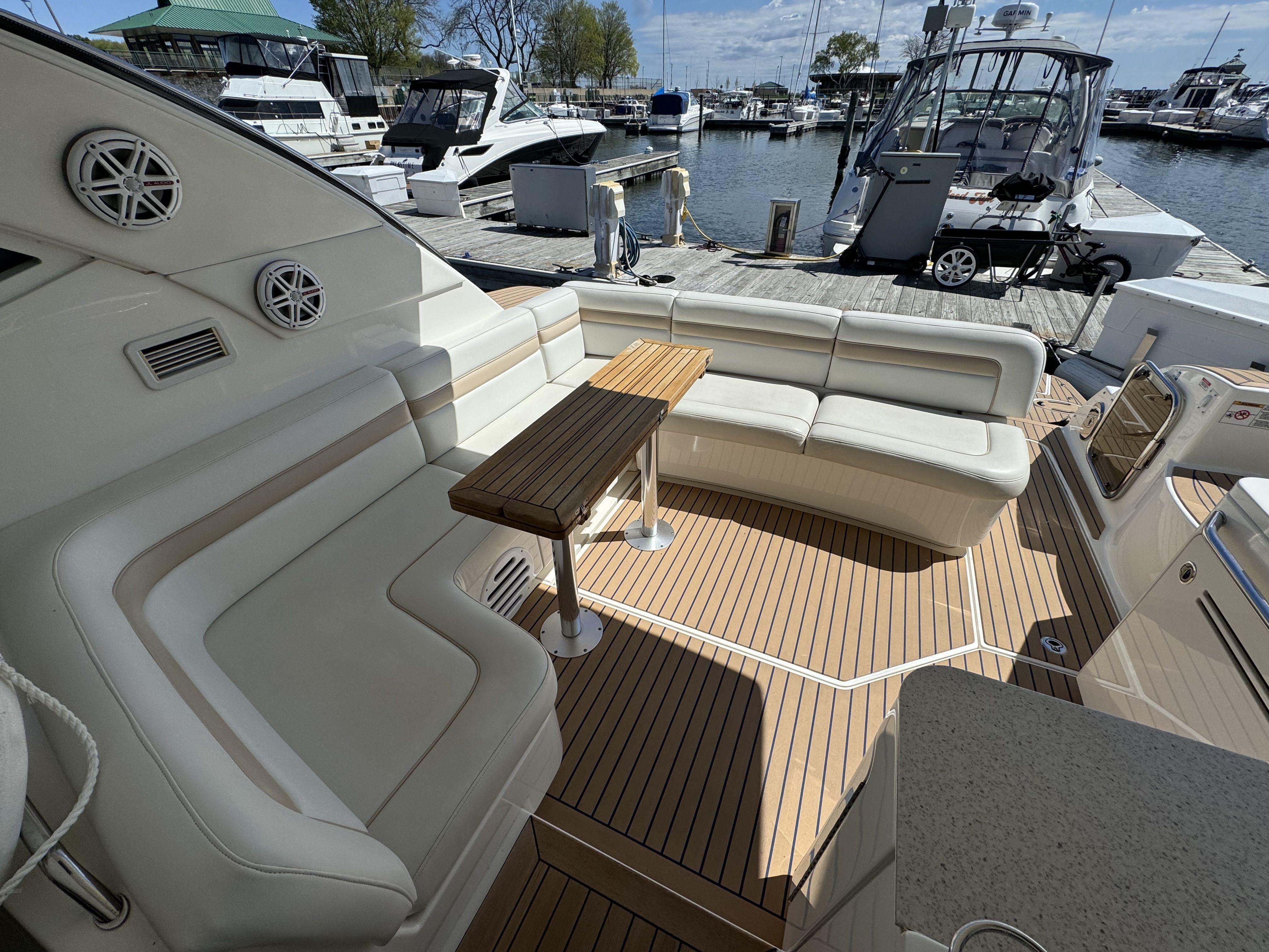 2009 Sea Ray 43 Sundancer Motor Yachts for sale - YachtWorld