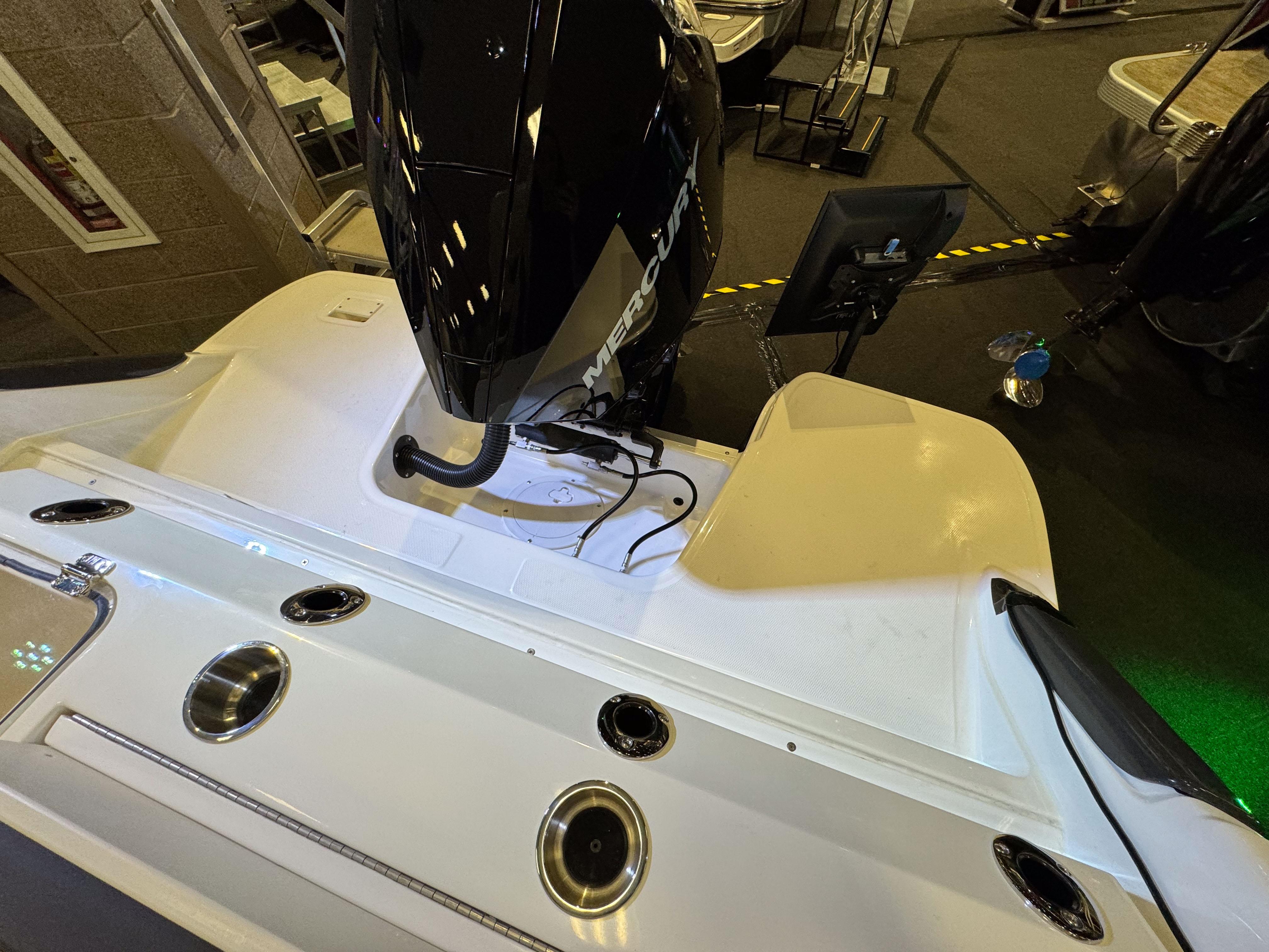 2024 Trophy TROPHY T24CC Barcos de consola central en venta - YachtWorld