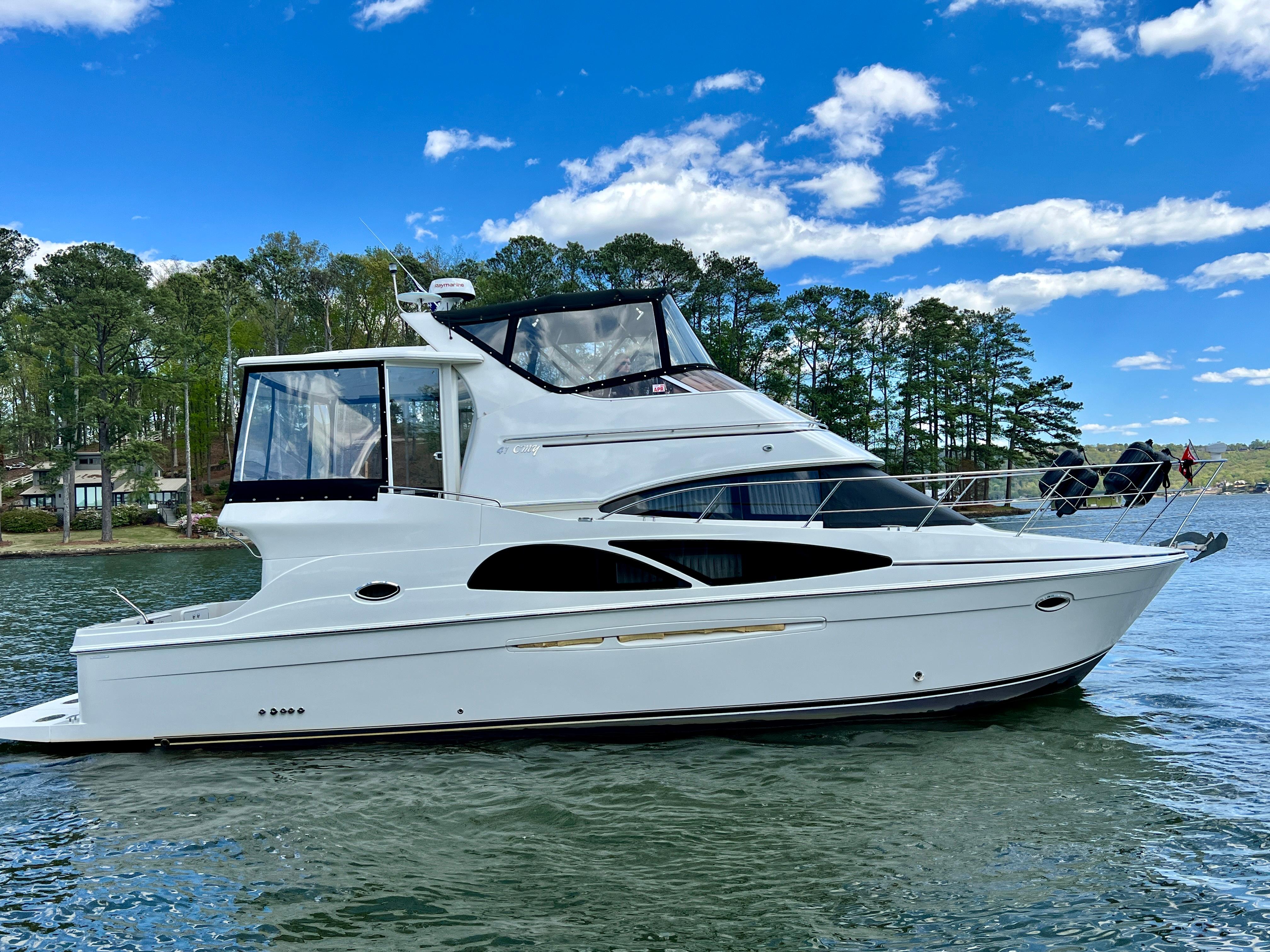 2005 Carver 41 Cockpit Motor Yacht Aft Cabin for sale - YachtWorld