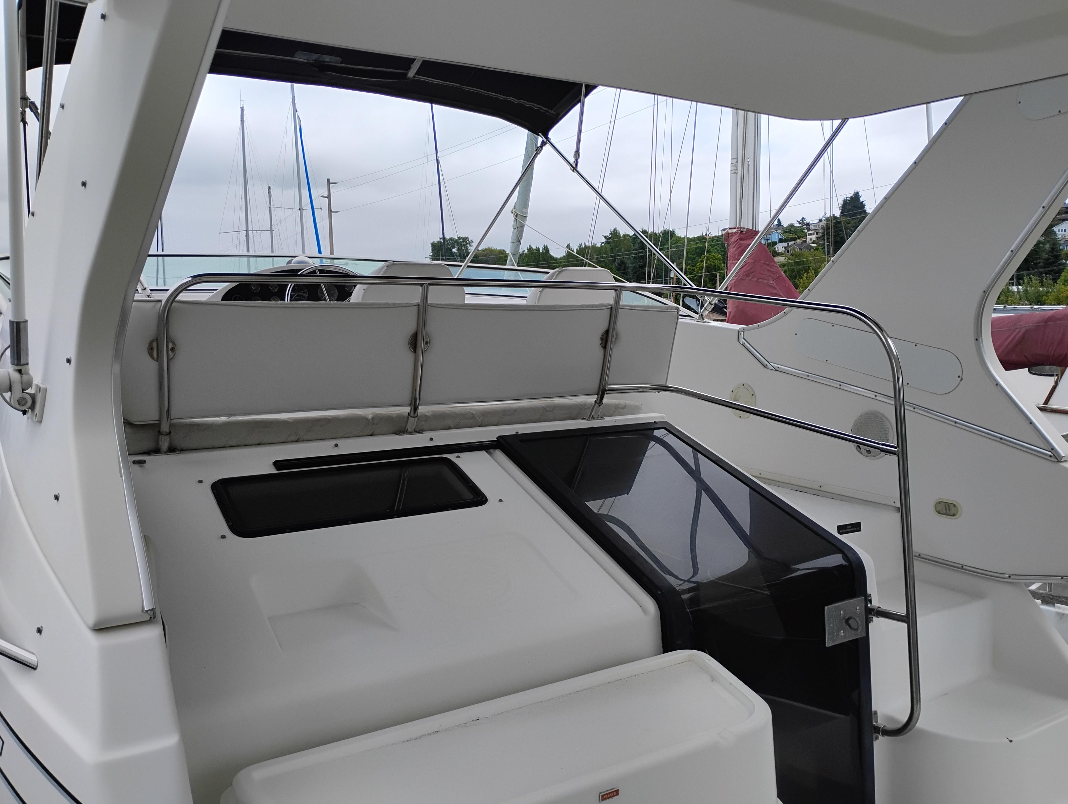 1996 Bayliner 4087 Aft Cabin Motoryacht Motor Yachts for sale - YachtWorld