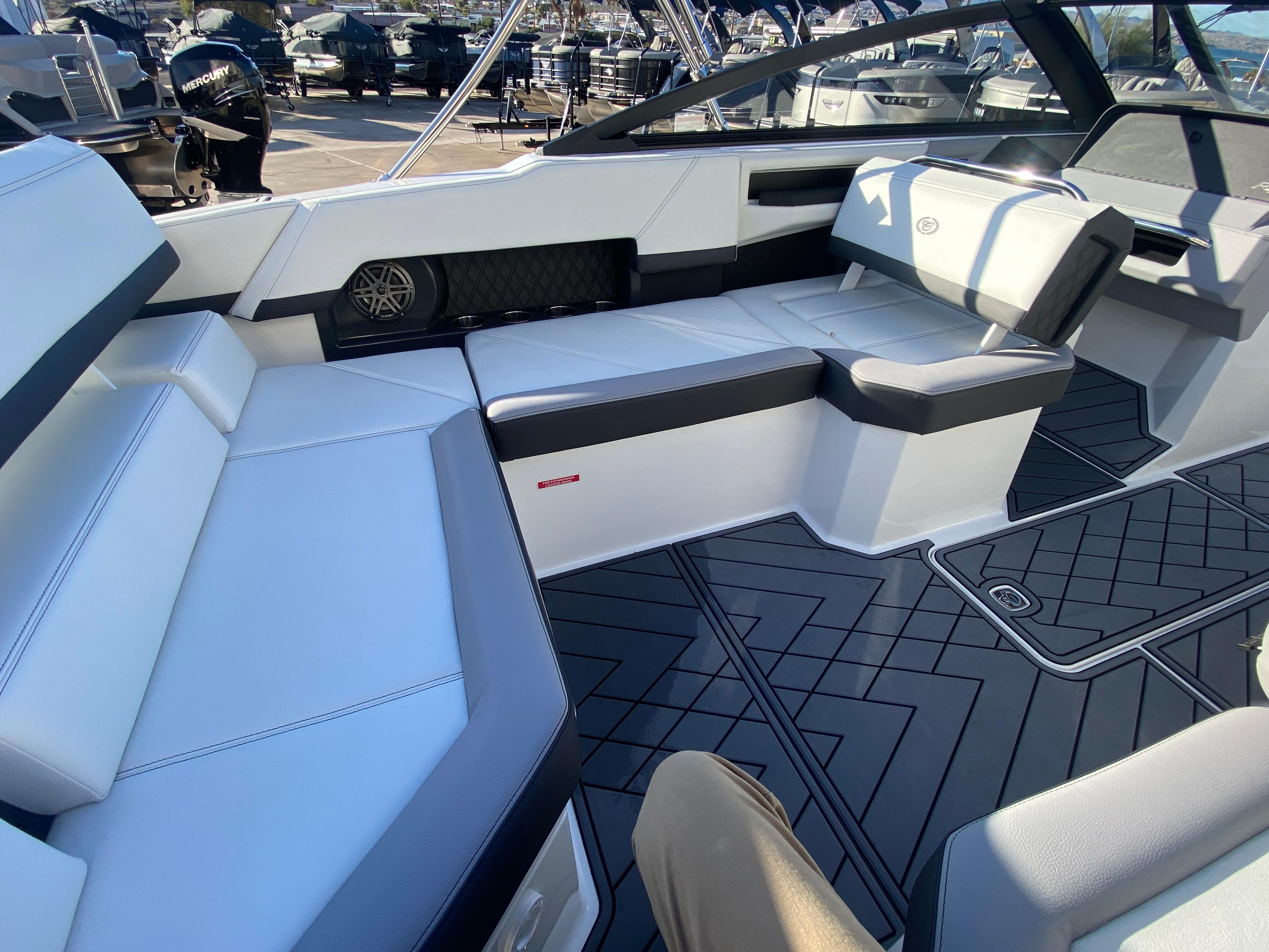 2024 Cobalt R4 Bowrider for sale - YachtWorld