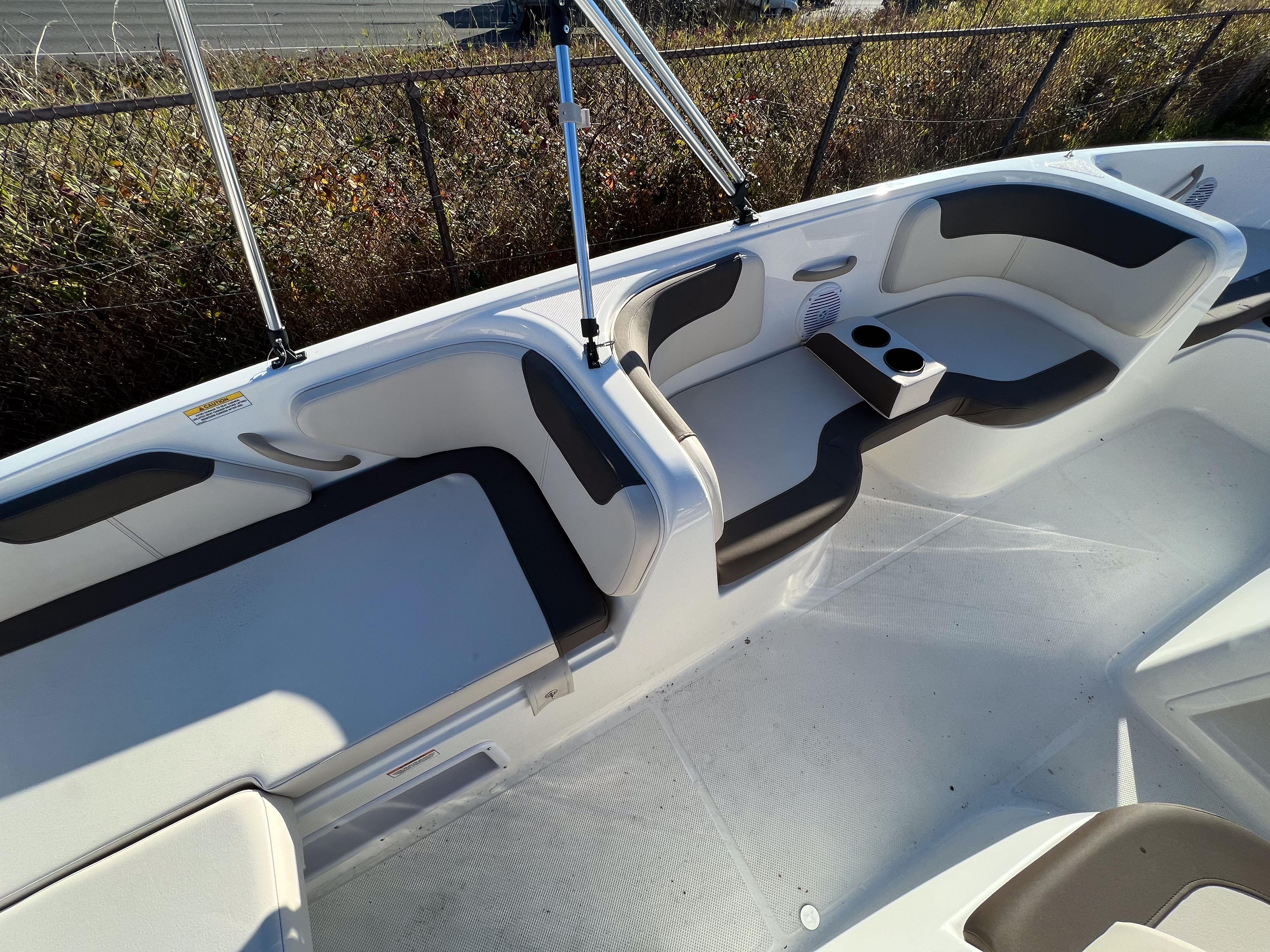 2023 Bayliner Element E18 Deck for sale - YachtWorld
