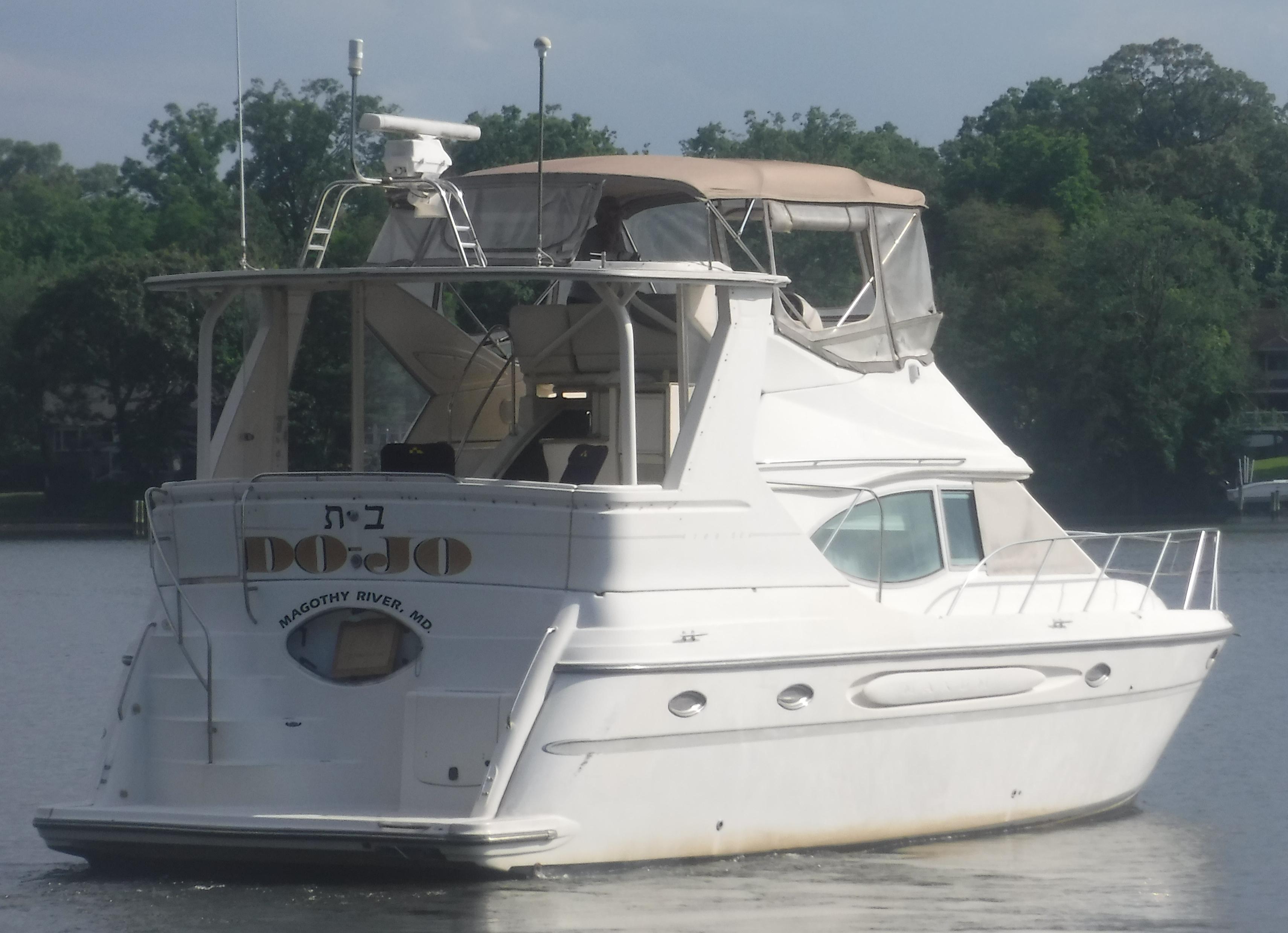 1998 Maxum 4100 SCA Aft Cabin for sale - YachtWorld