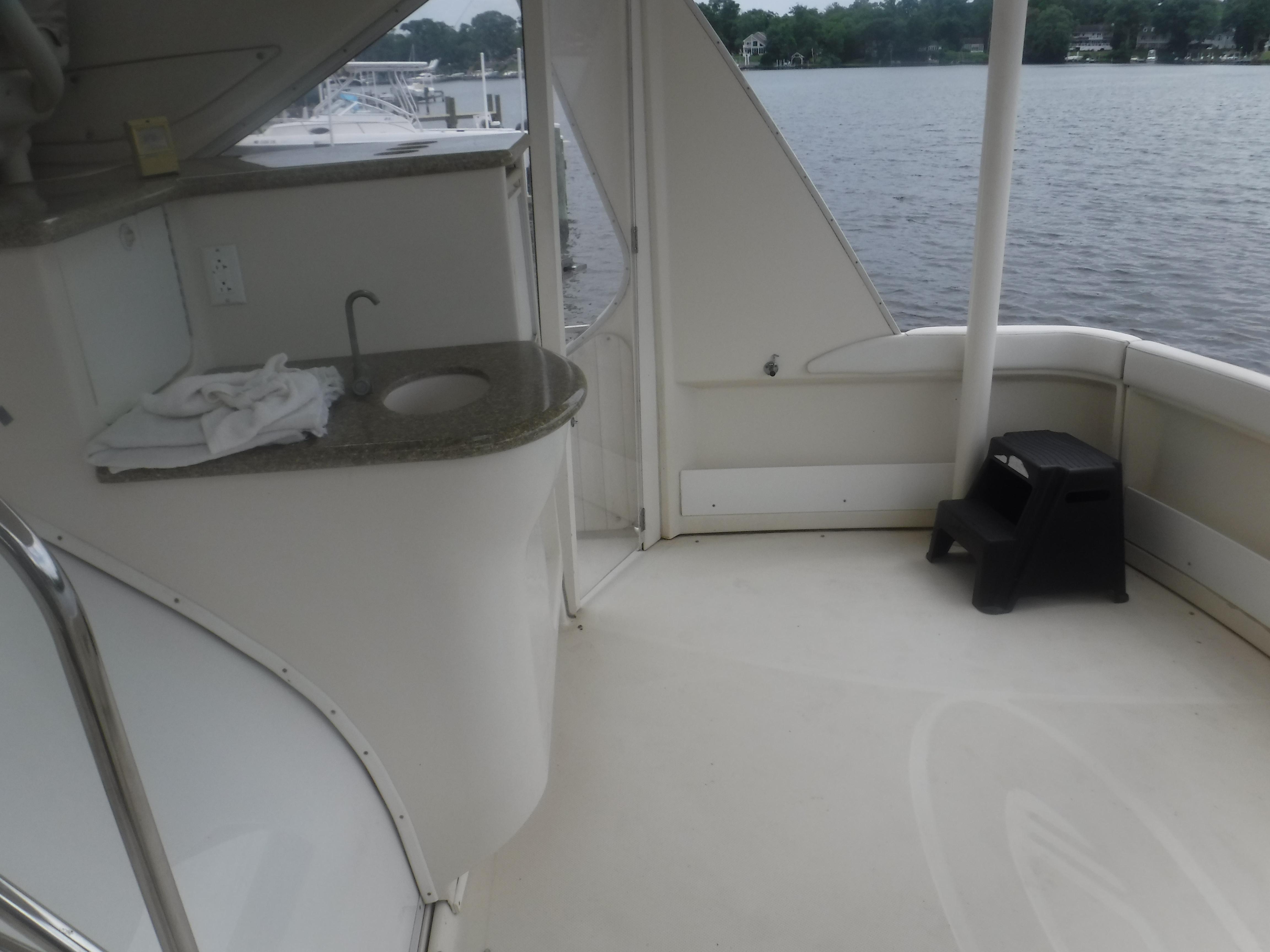 1998 Maxum 4100 SCA Aft Cabin for sale - YachtWorld