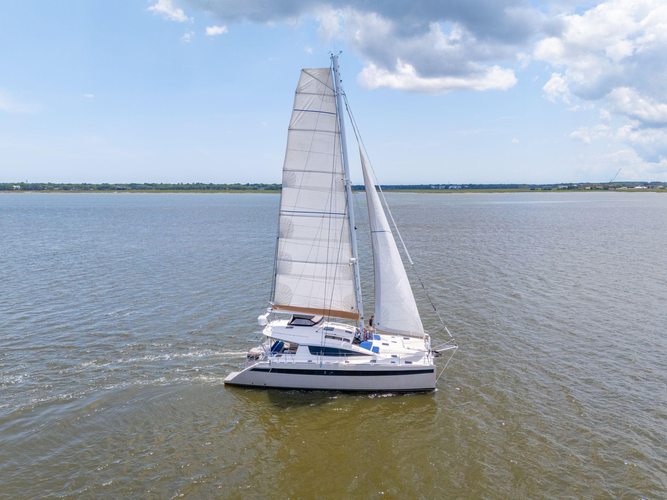 2015 Privilege Series 5 Catamaran for sale - YachtWorld