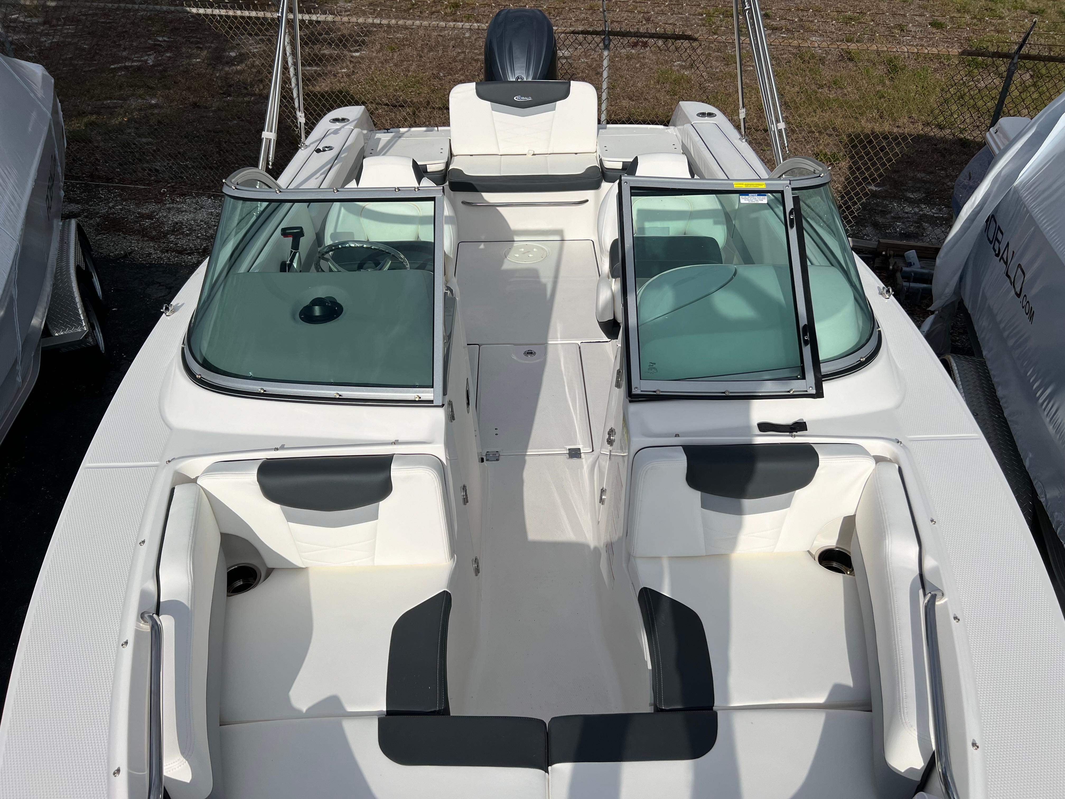 2024 Robalo R207 Dual Console Dual Console for sale - YachtWorld