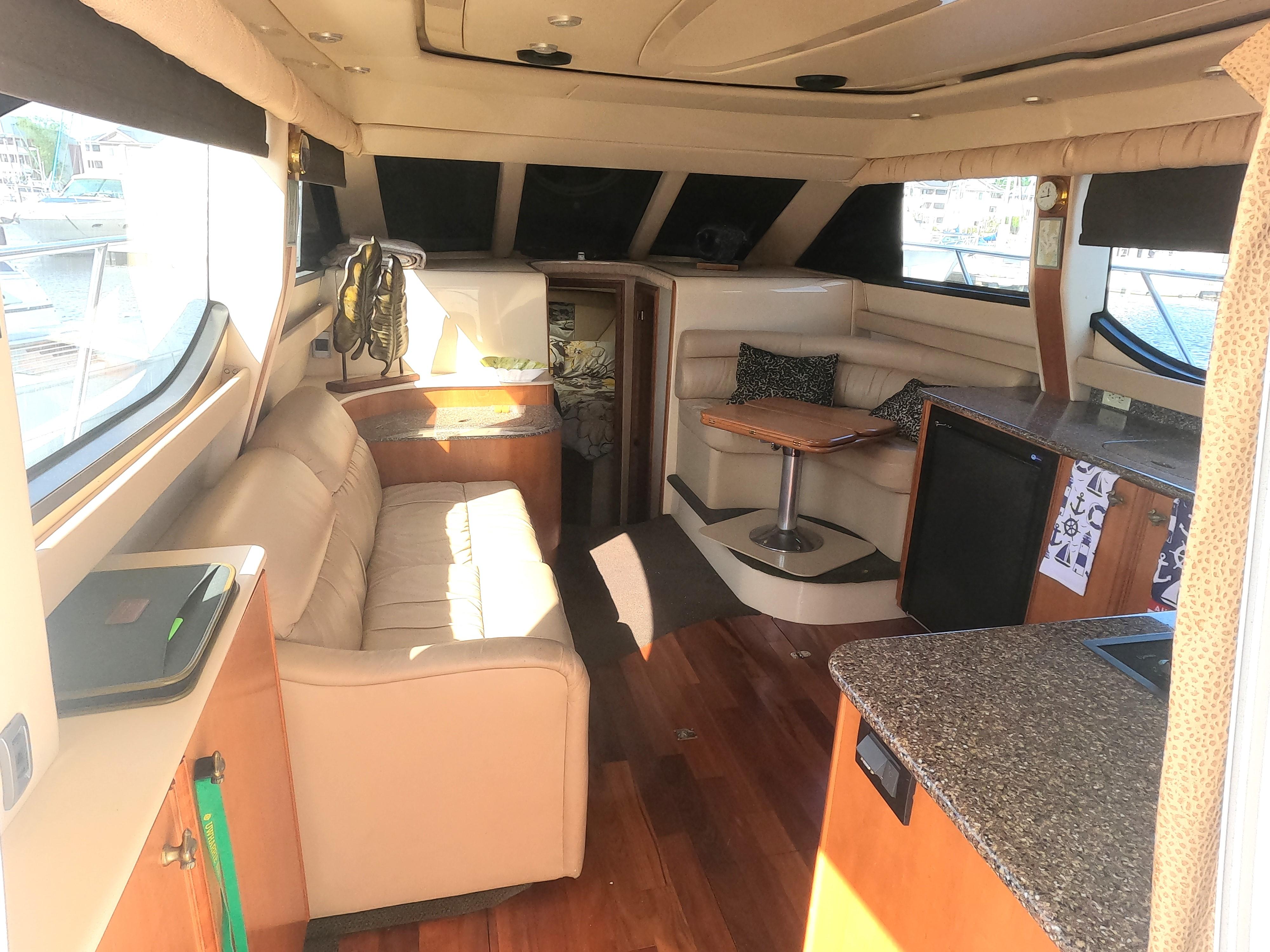 2003 Meridian 341 Sedan Motor Yachts for sale - YachtWorld