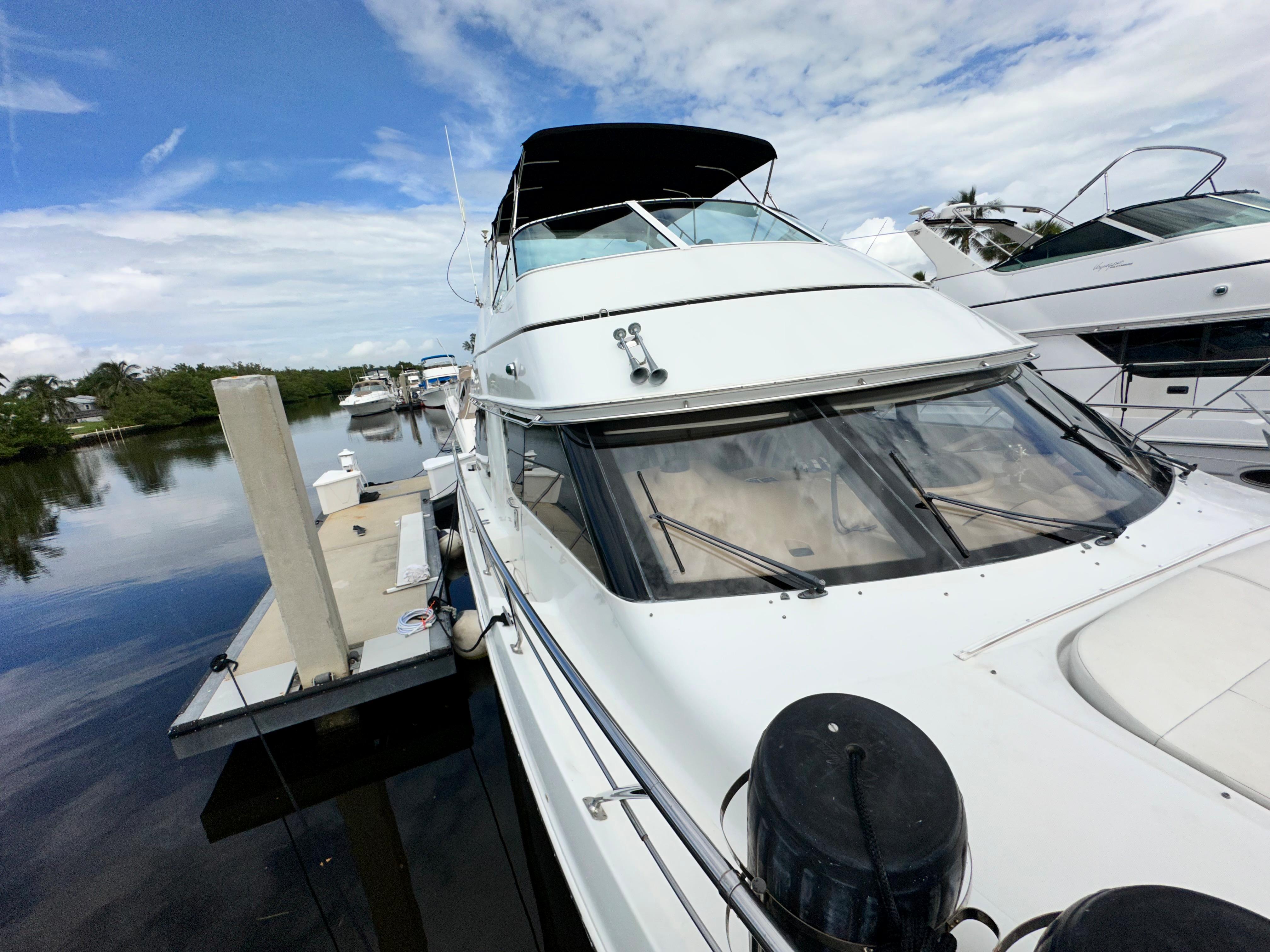 1999 Carver 450 Pilothouse Flybridge for sale - YachtWorld