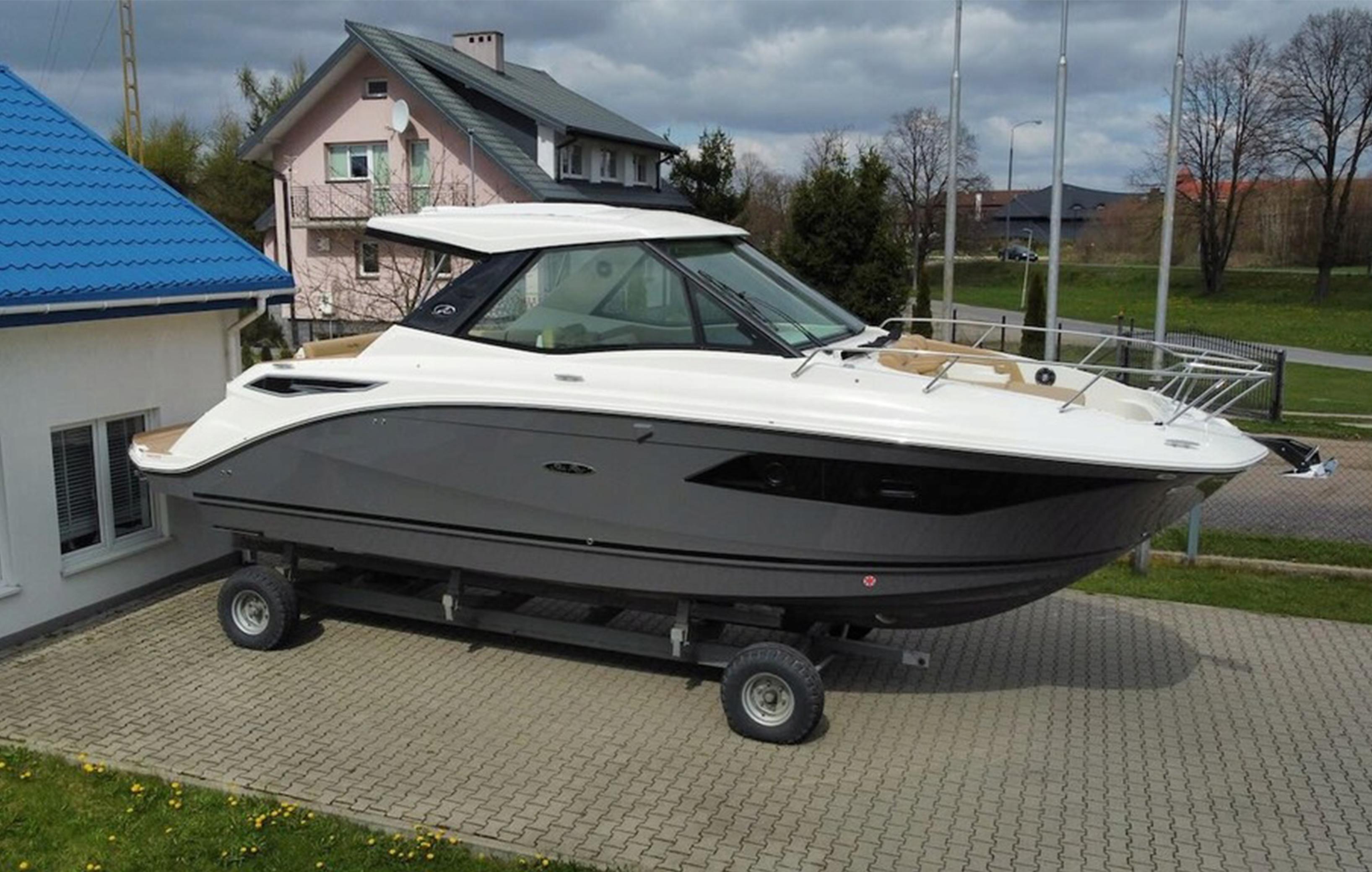 Sea Ray 320 Sundancer | 2021 | 10m | Boatshop24