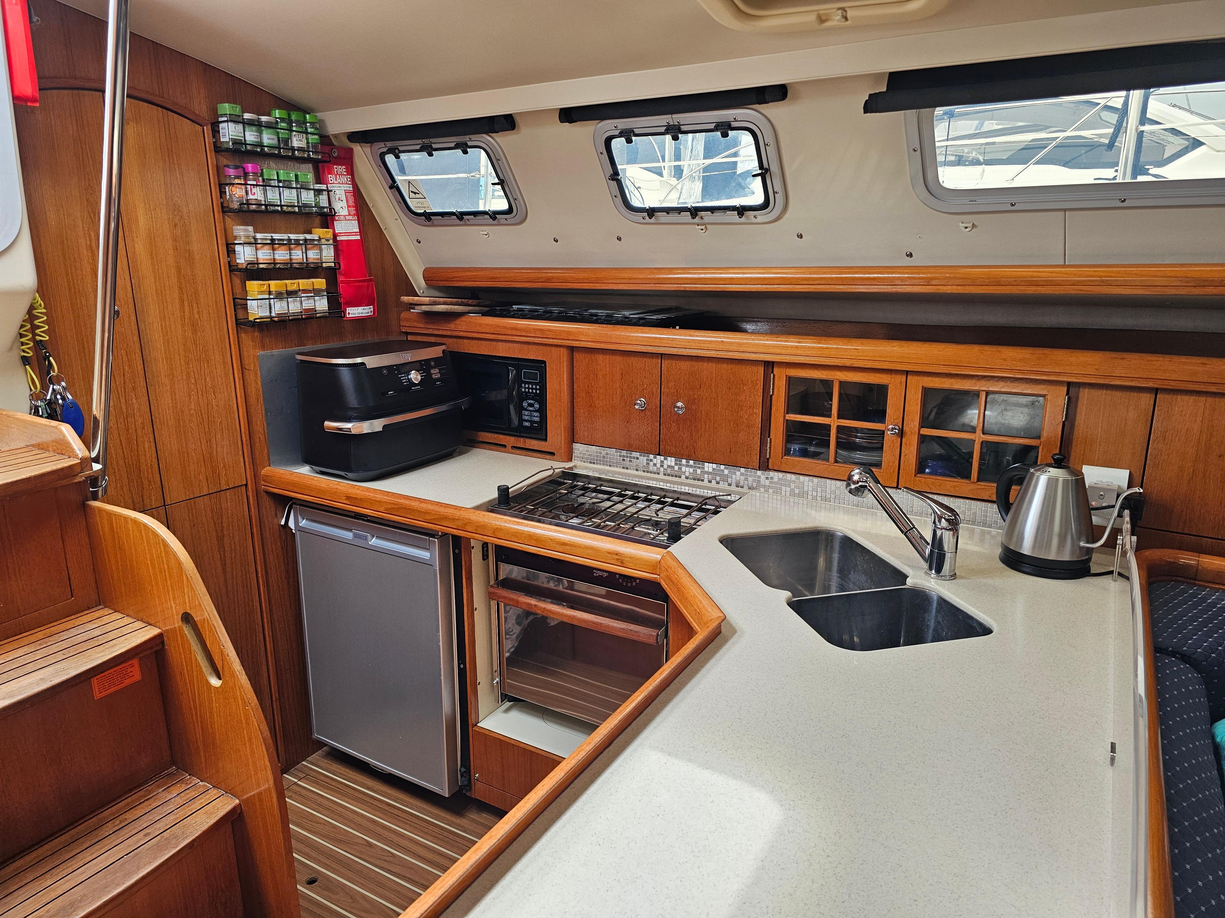 2004 Hunter Legend 41 Cruiser for sale - YachtWorld