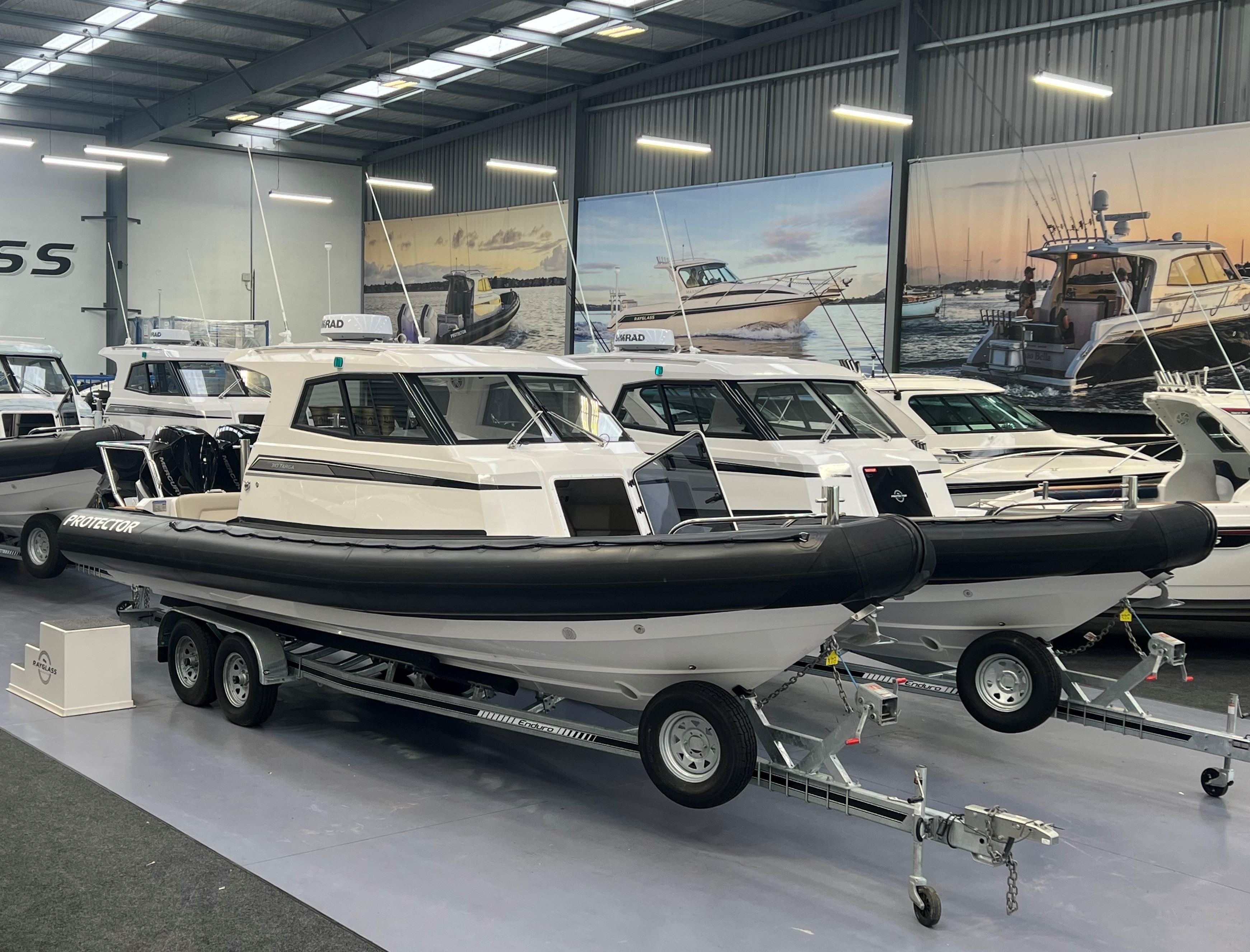 2024 Protector 310 Targa / EQUIPPED / V8 300 HP Rigid Inflatable Boats ...