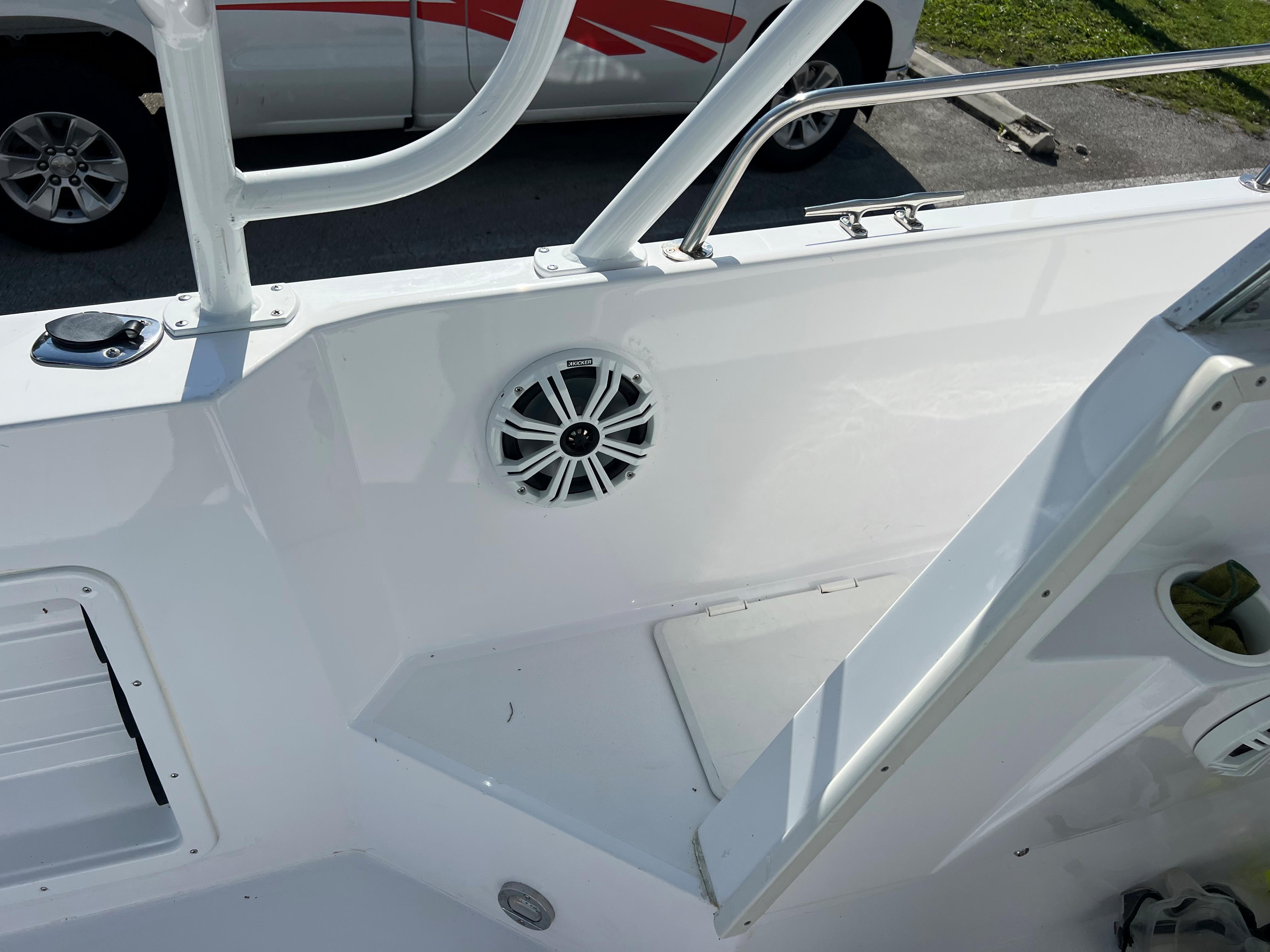 1992 Pro-Line 230 Wa Walkaround for sale - YachtWorld