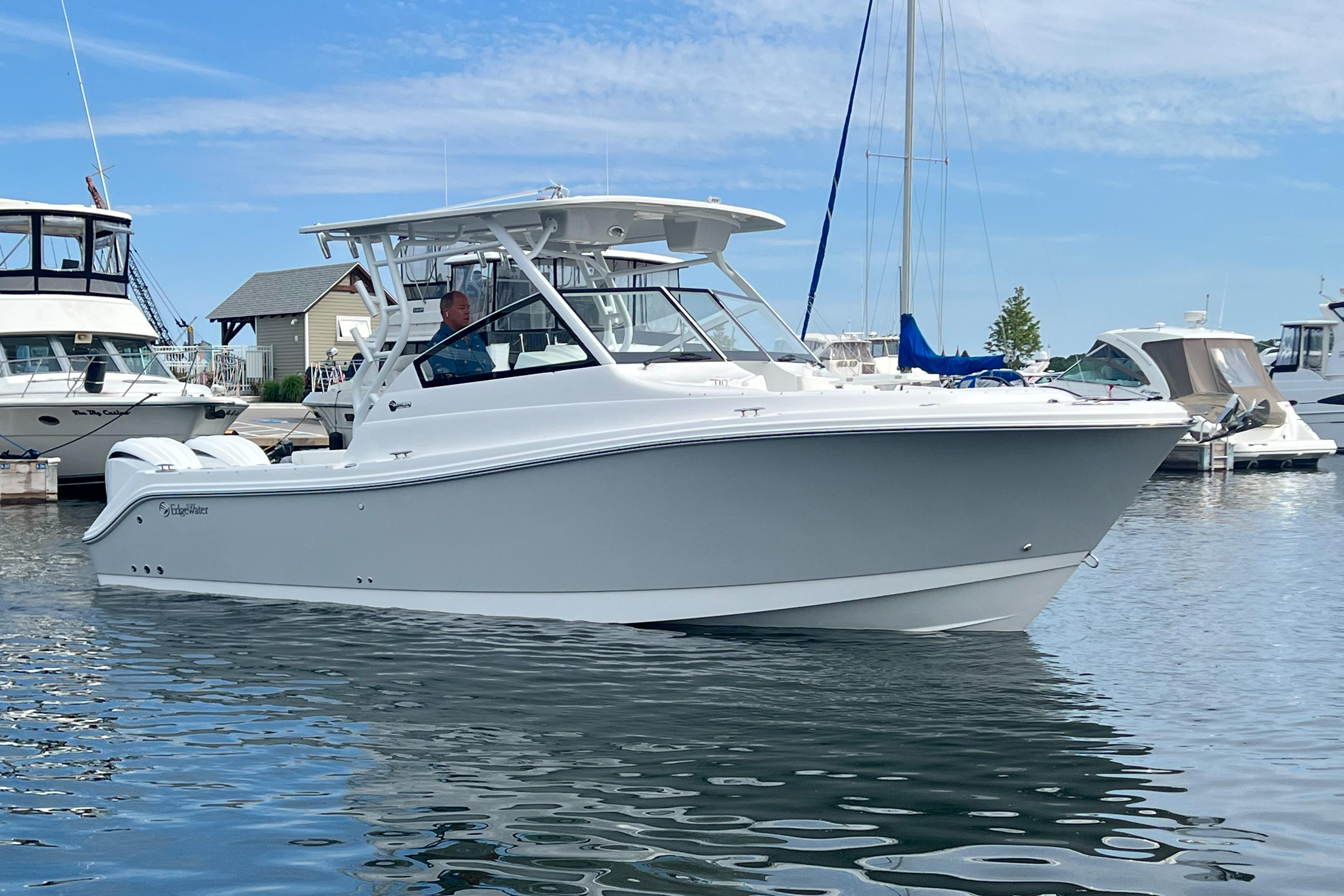 2023 Edgewater 280 CX Dual Console for sale - YachtWorld