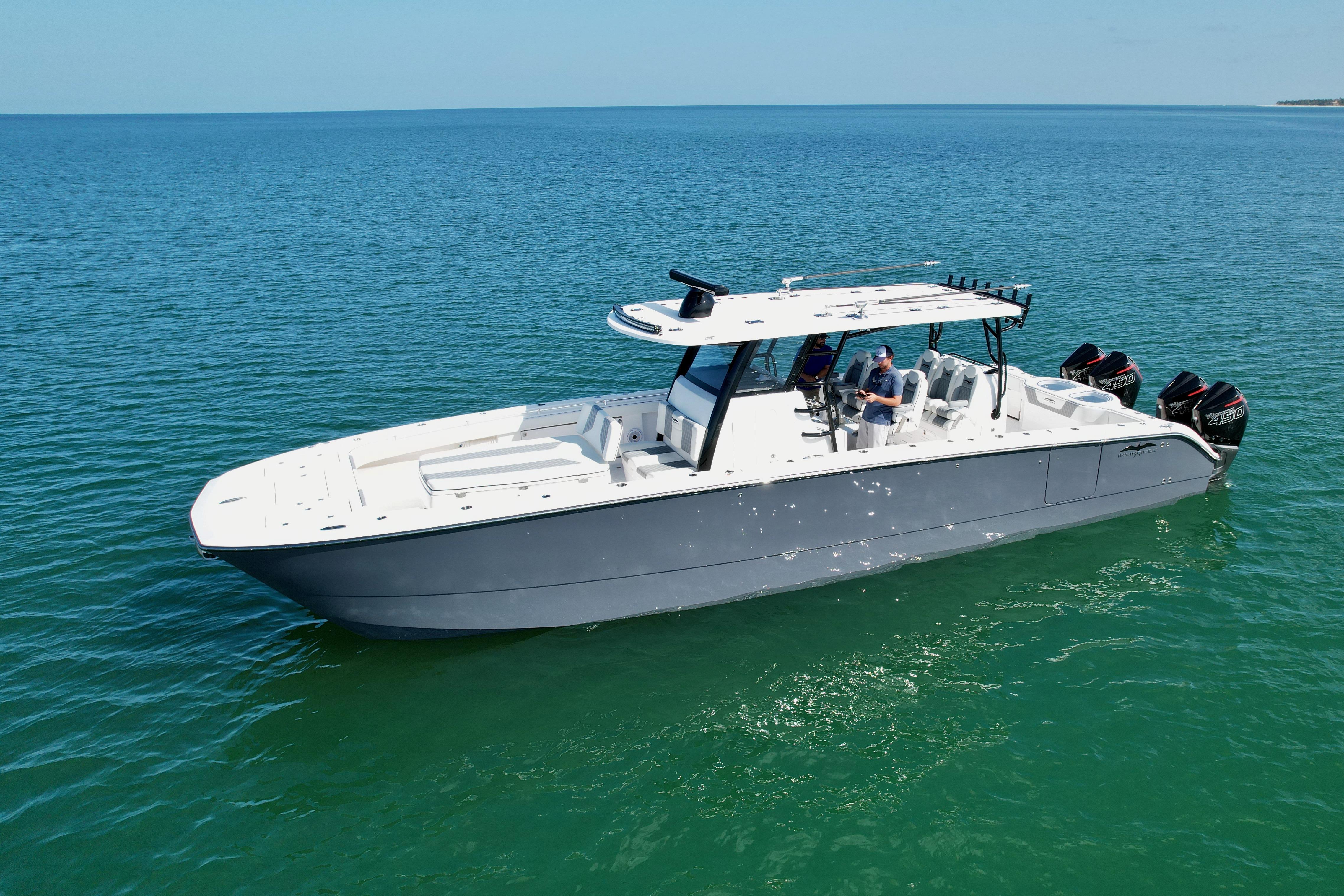 2022 Invincible 40 Catamaran Power Catamaran for sale - YachtWorld