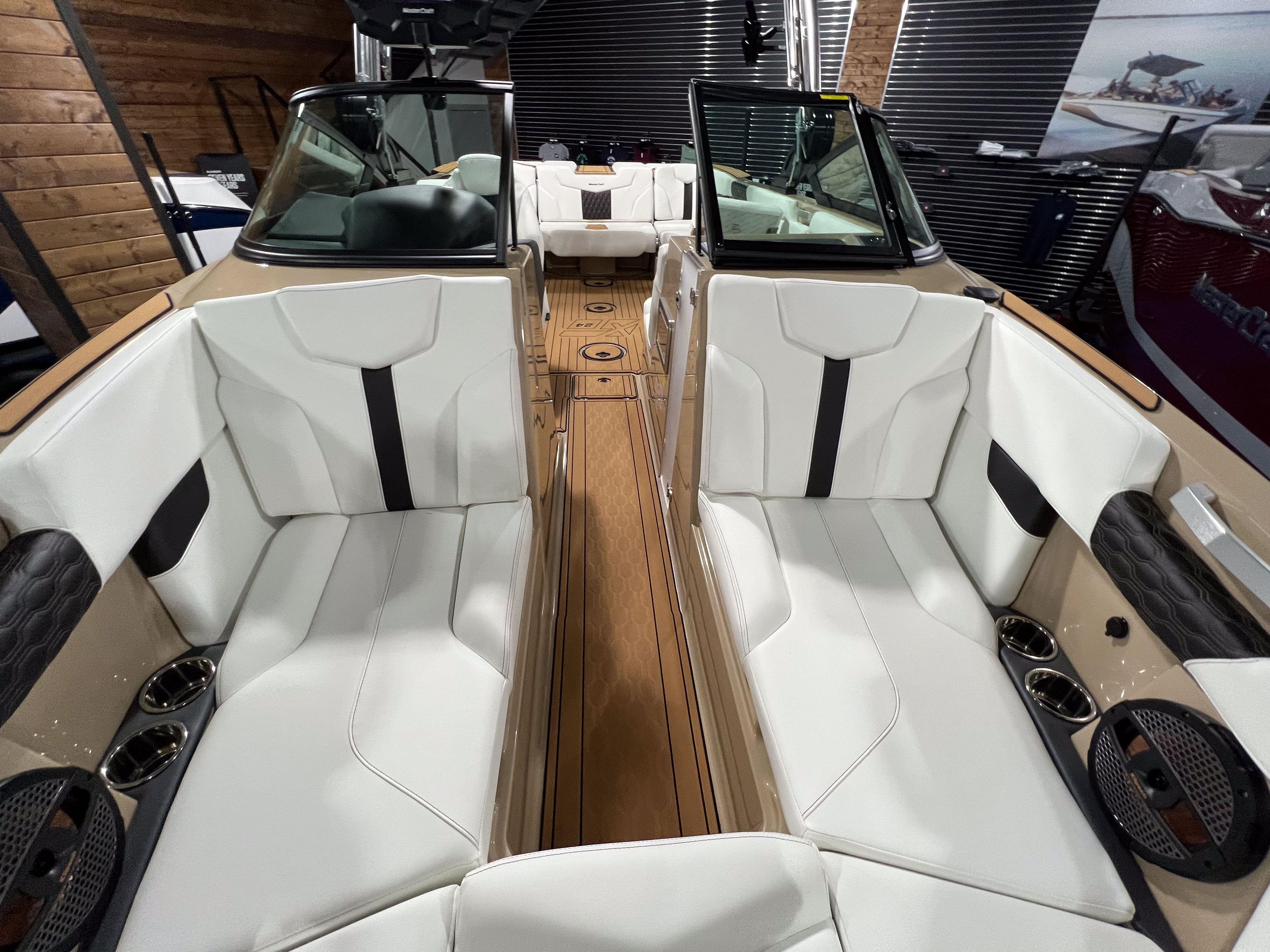 2023 MasterCraft XT24 Barcos de esquí y wakeboard en venta - YachtWorld