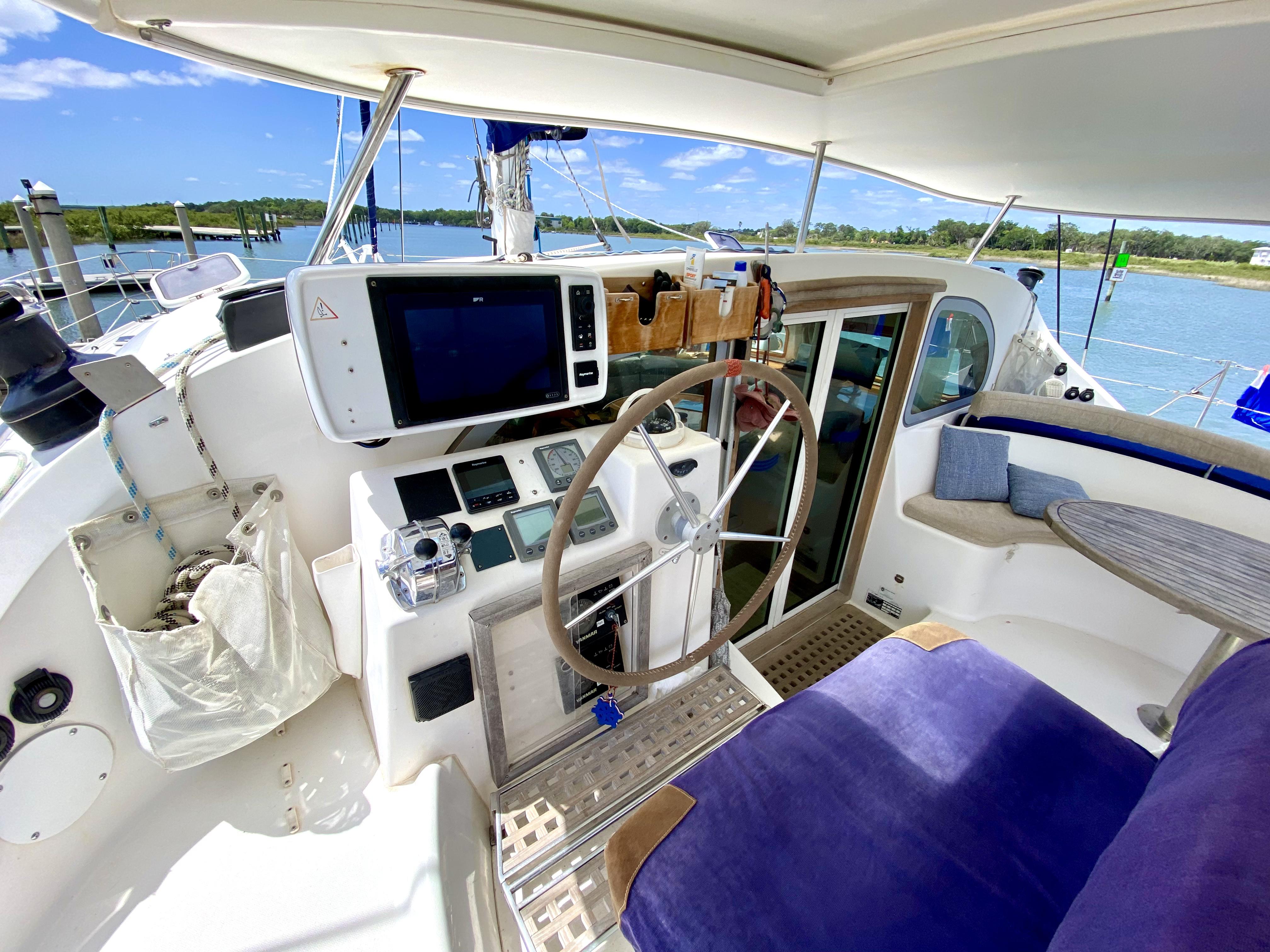 2006 Privilege 435 Catamaran for sale - YachtWorld