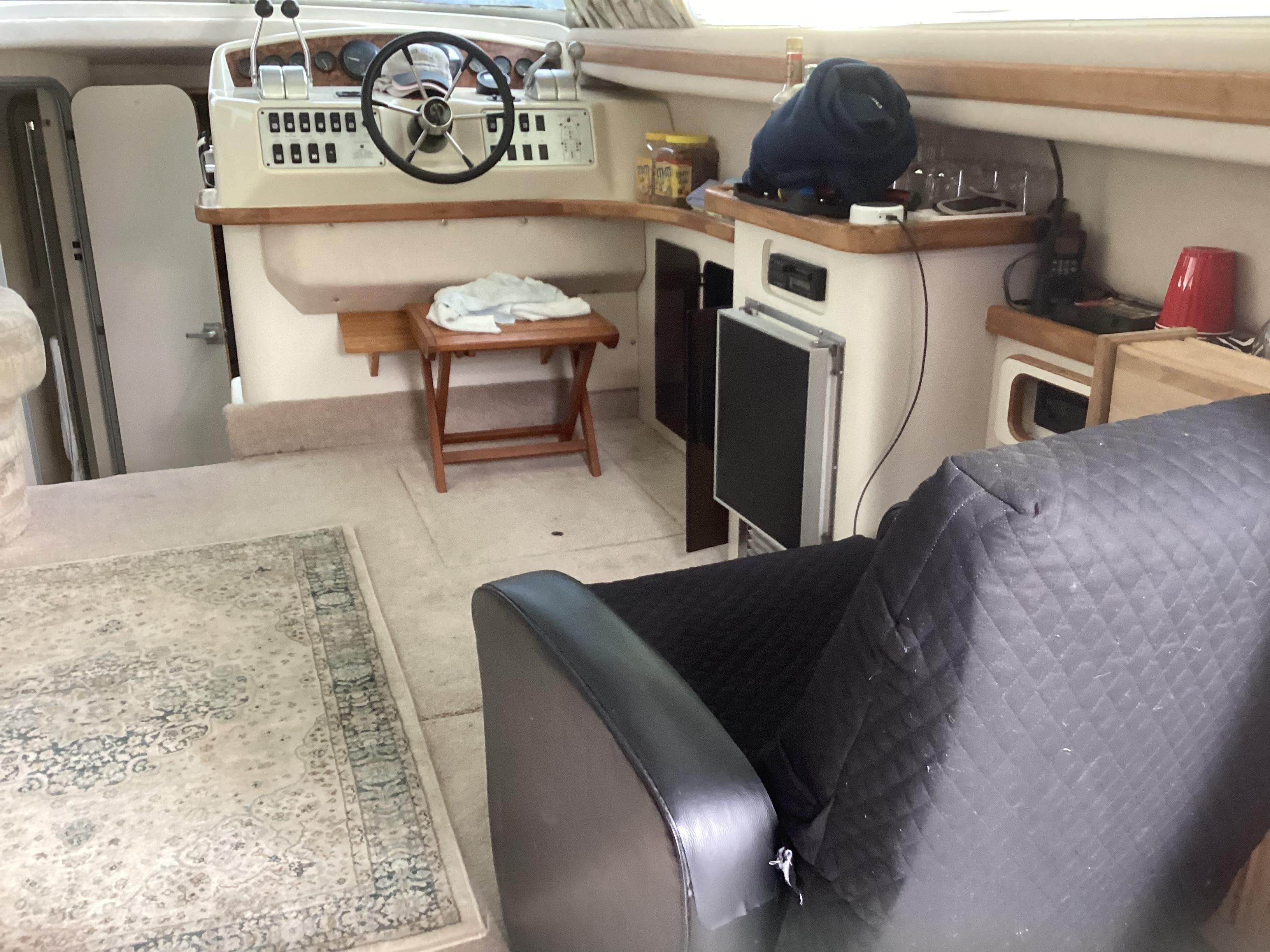 1994 Sea Ray 370 Sedan Bridge Motor Yacht for sale - YachtWorld