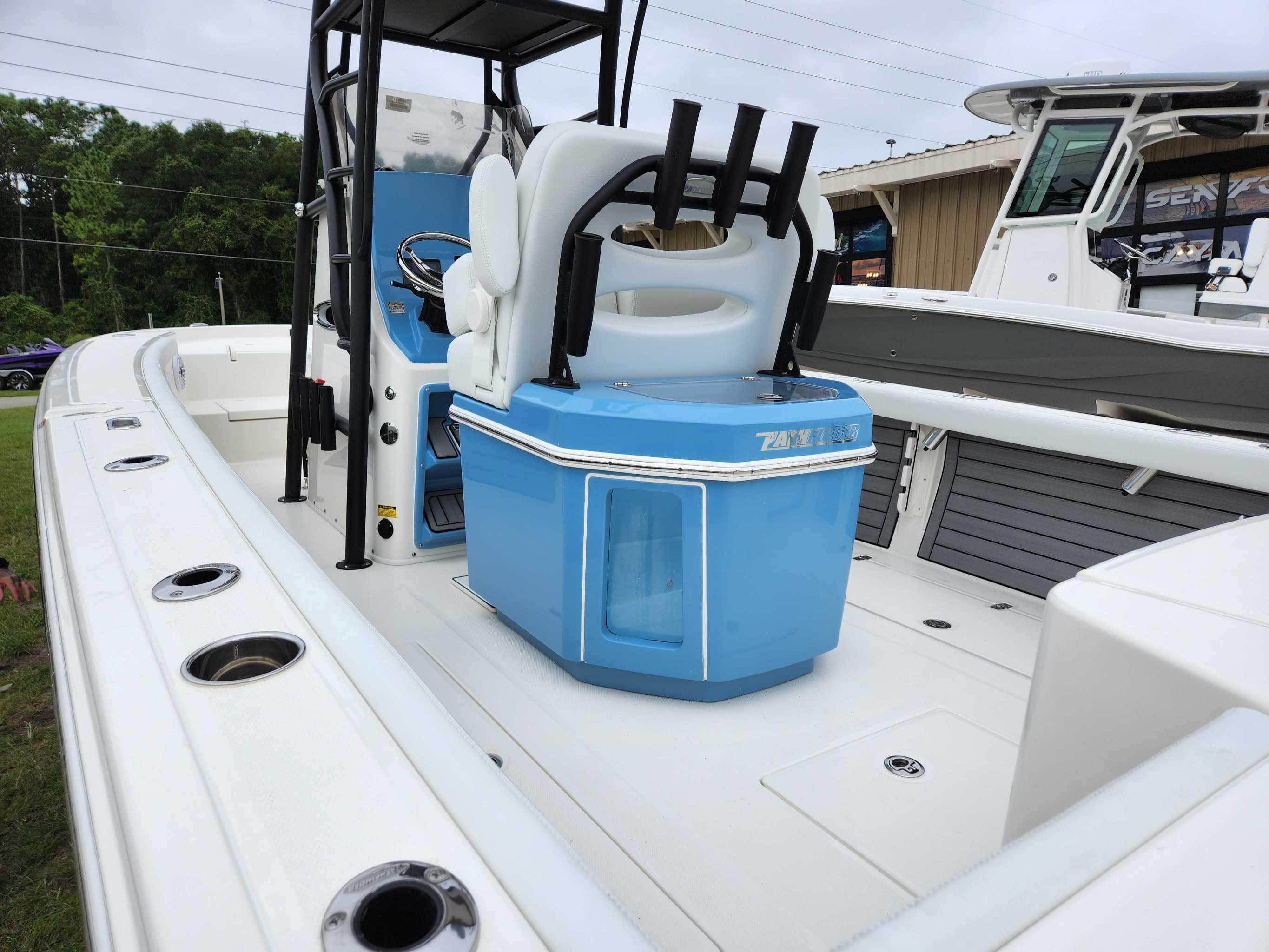 2024 Pathfinder Open 2400 Bay Boat Kaufen - YachtWorld