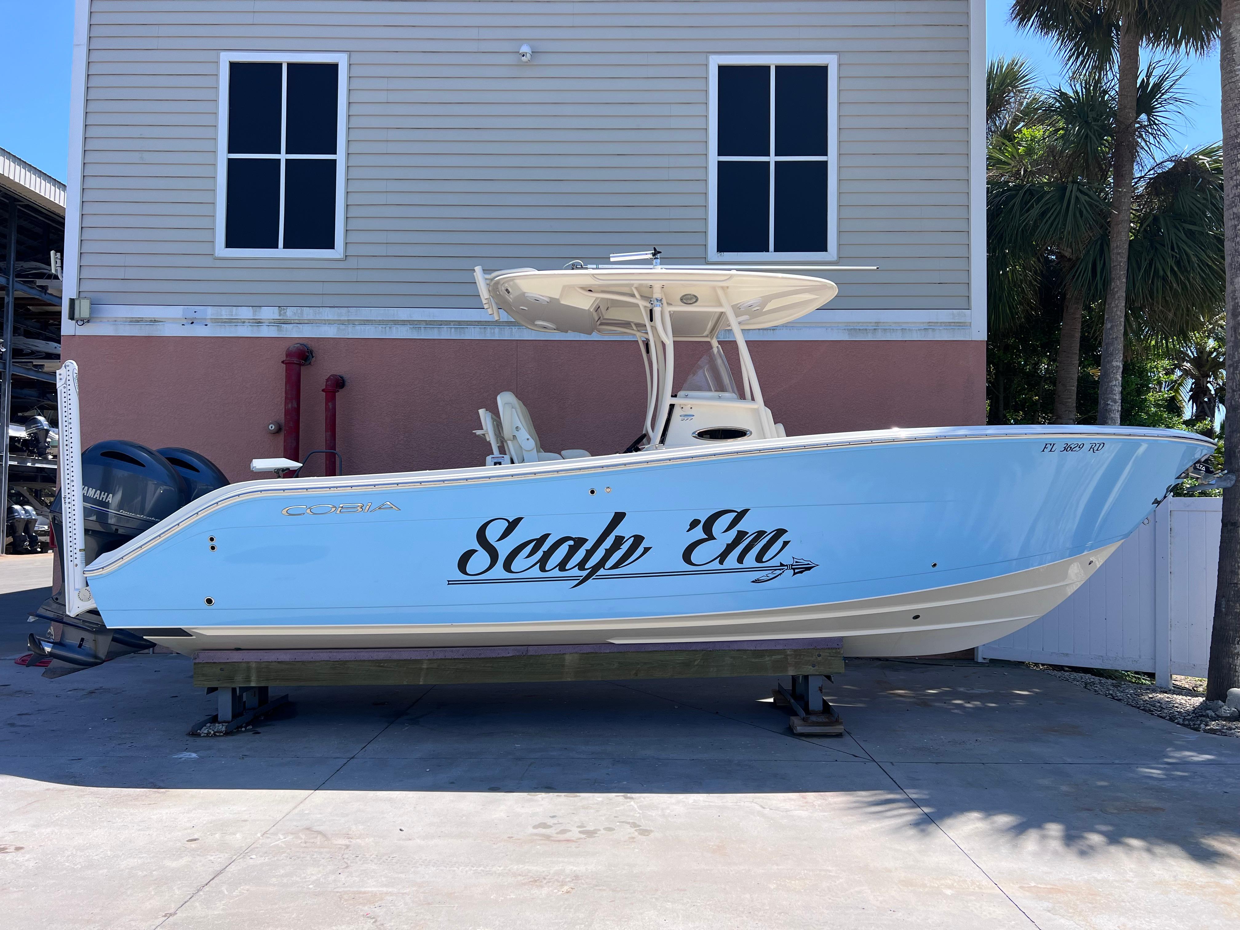 2016 Cobia 277 Center Console LOADED Centre Console for sale - YachtWorld