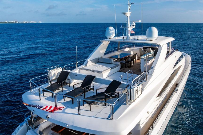 Oasis Motor Yacht Princess for sale - YachtWorld